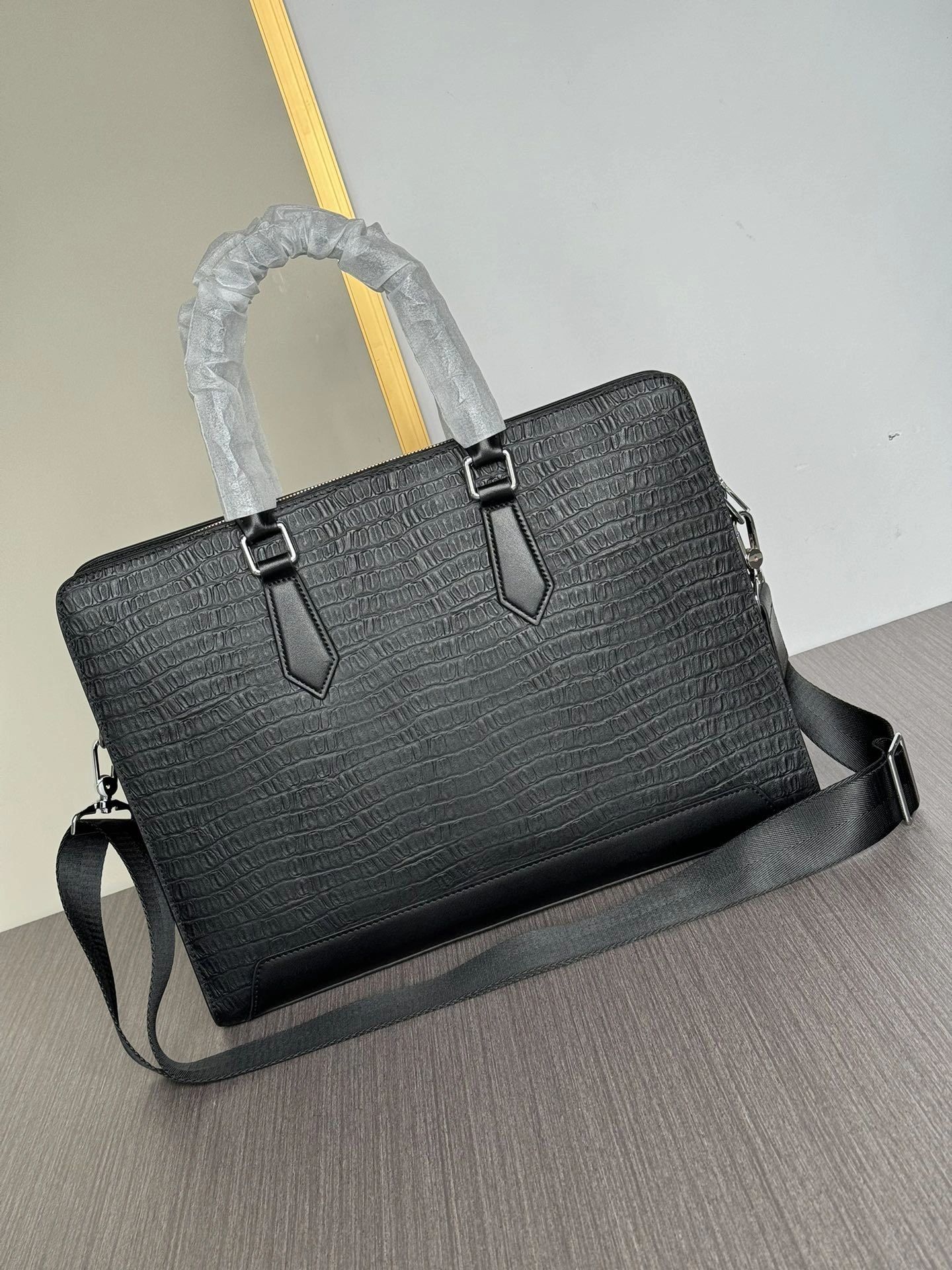 Budget-friendly Mens Prada Briefcases
