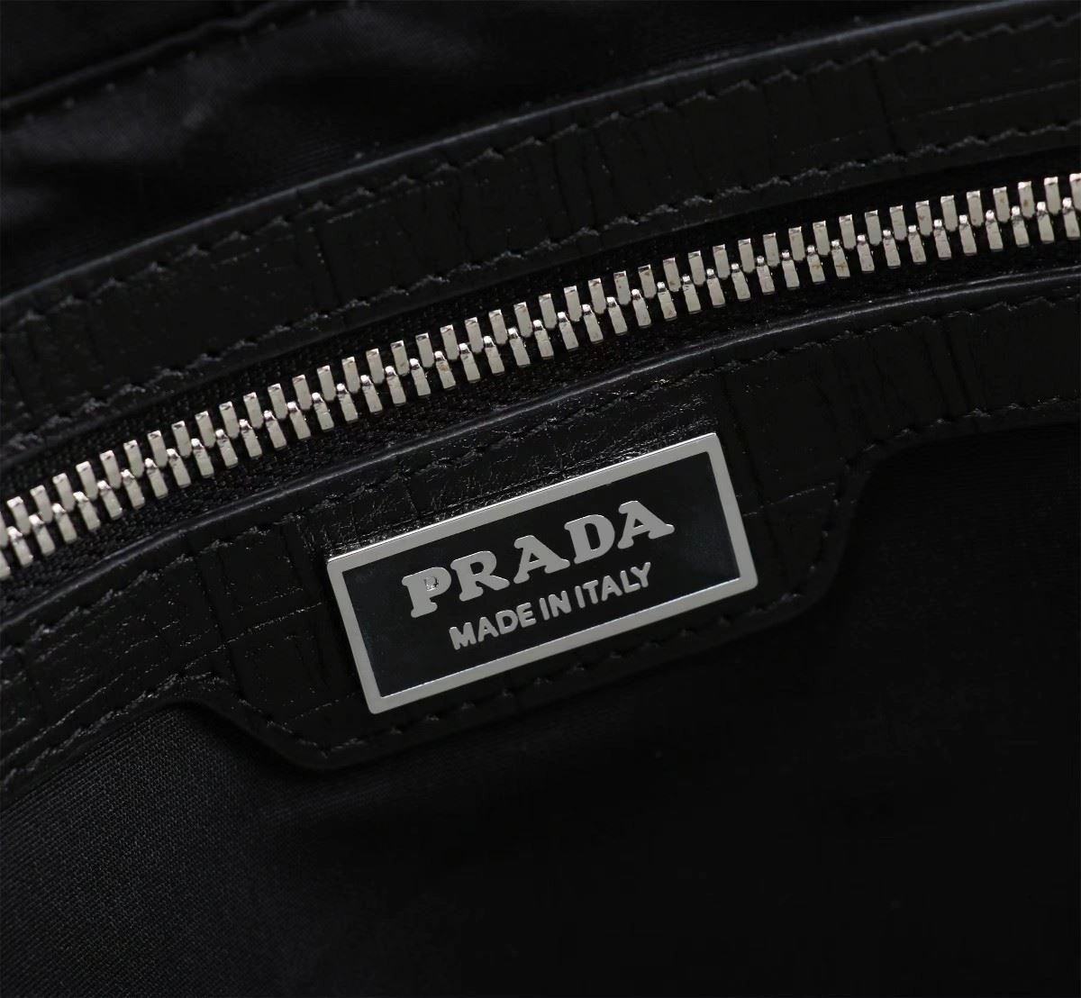 Top mirror Mens Prada Briefcases
