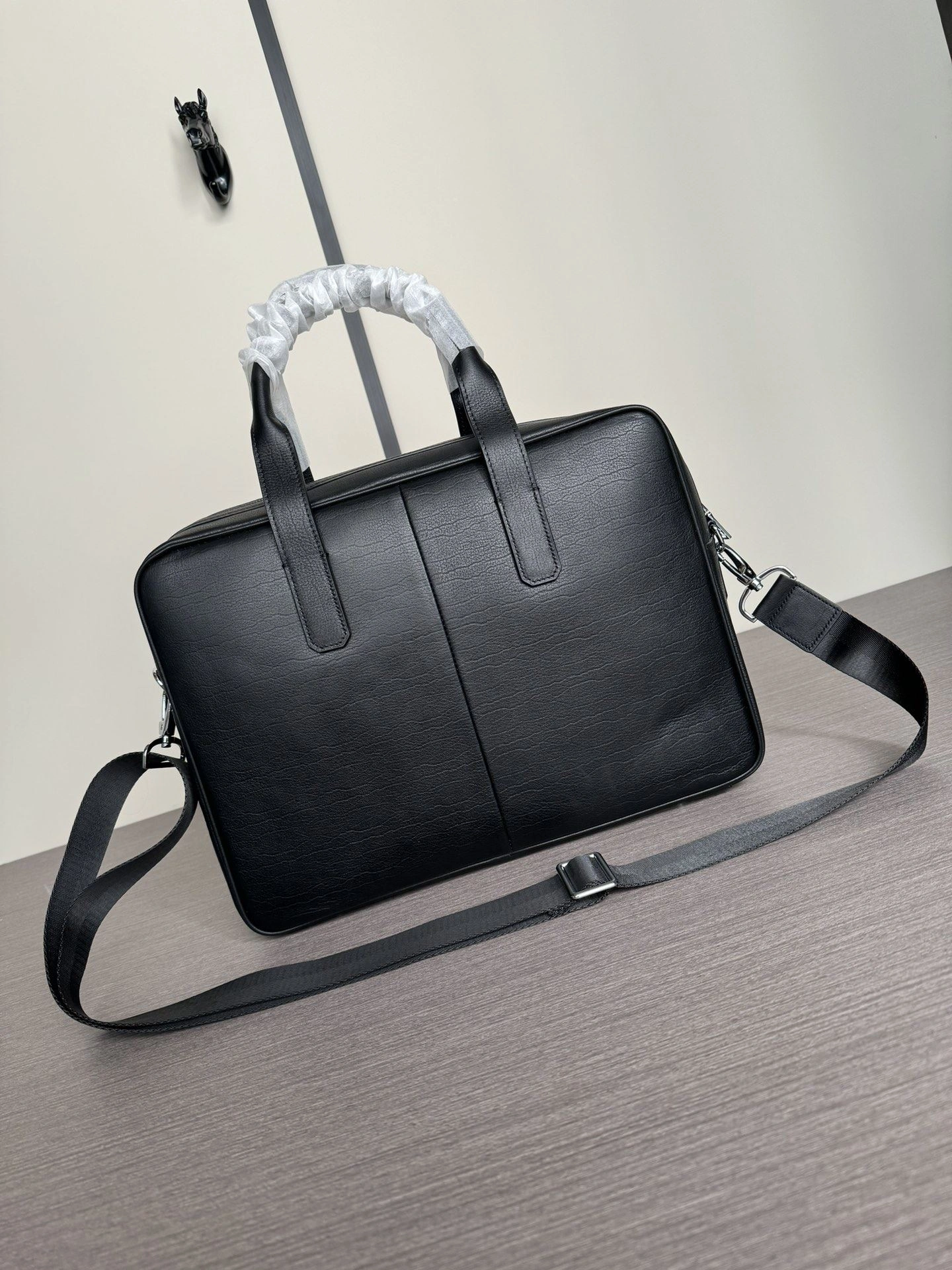 High fidelity Mens Prada Briefcases