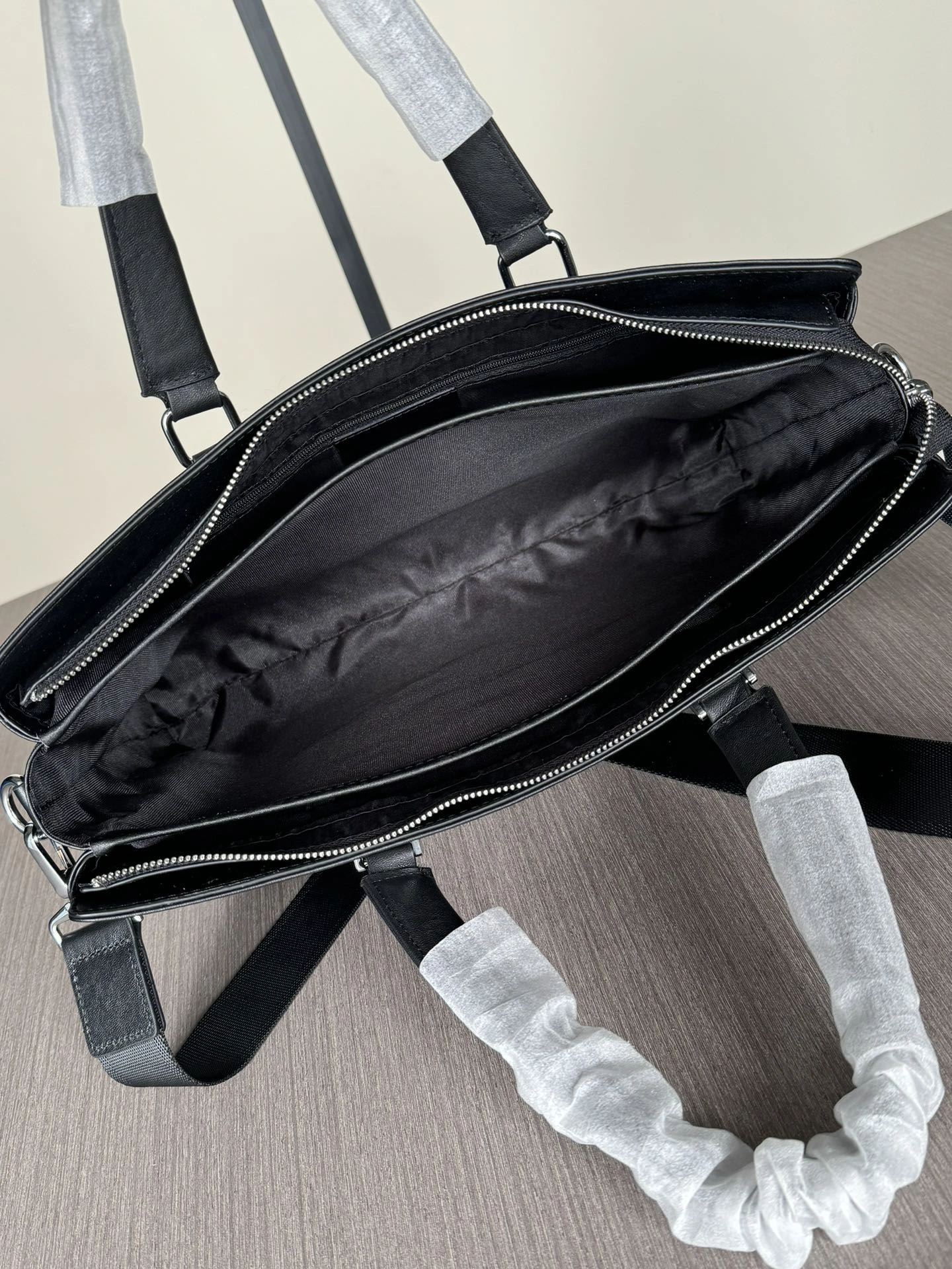 Exact replica Mens Prada Briefcases