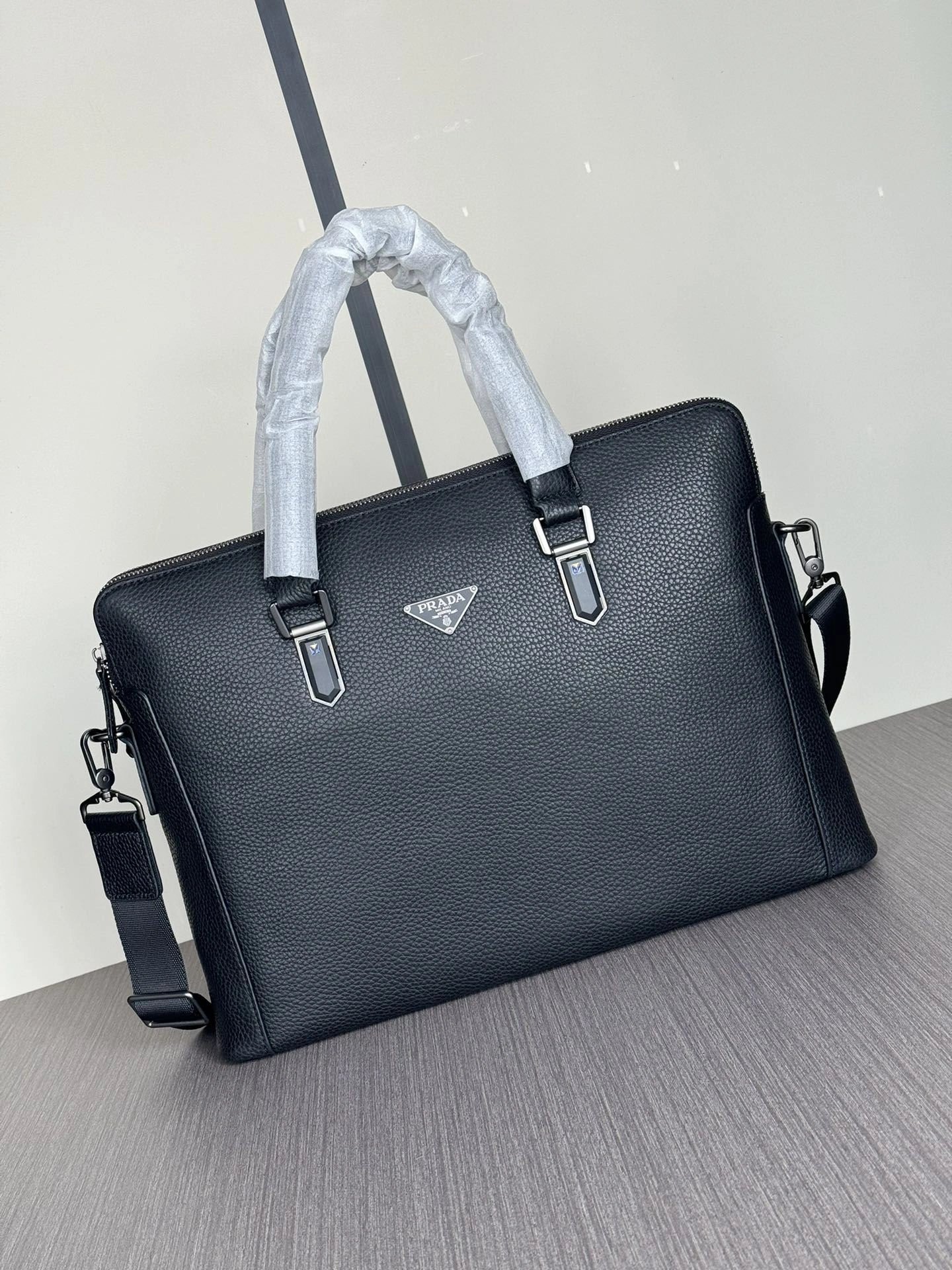 Cut-rate Mens Prada Briefcases