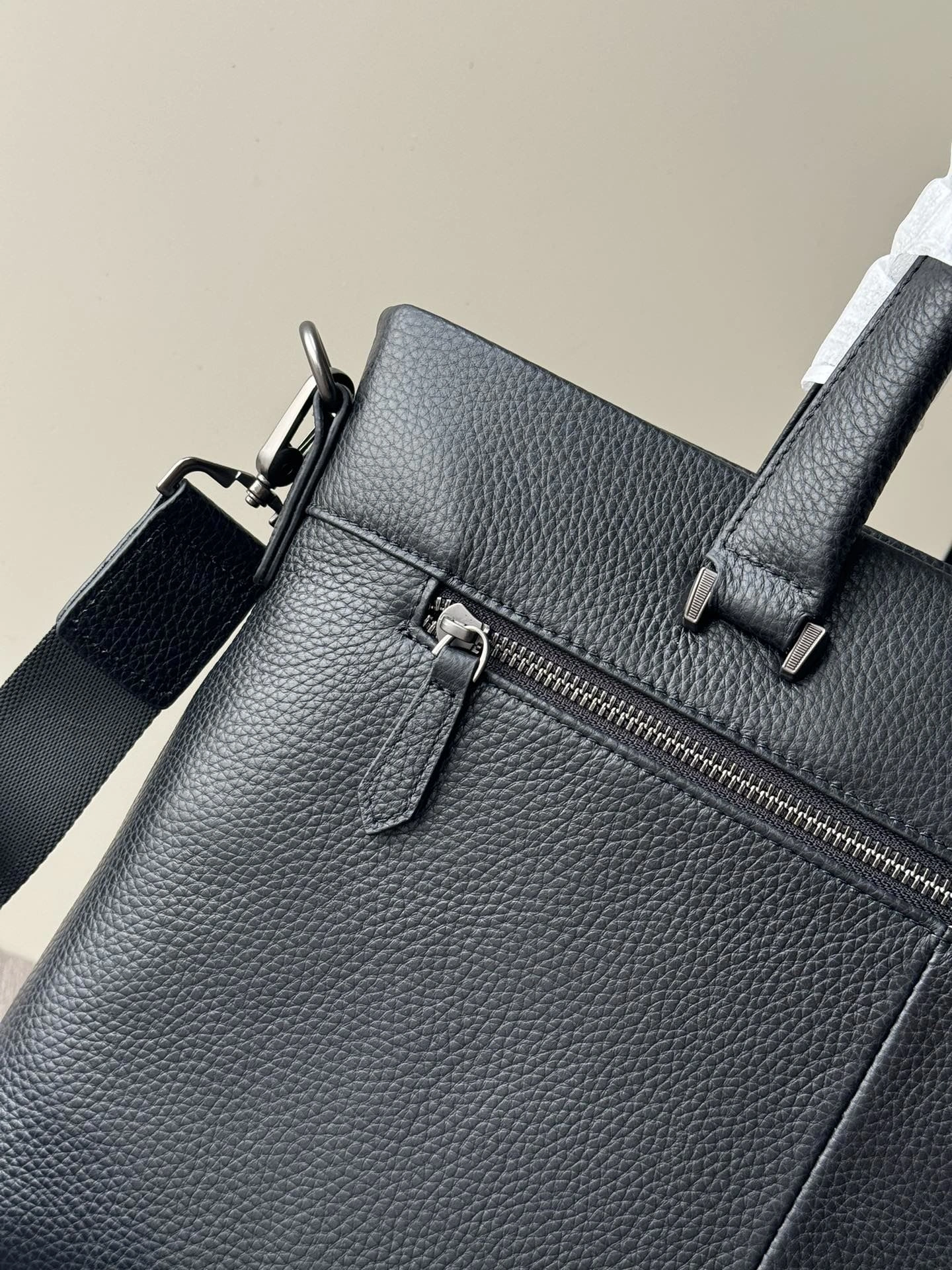 Discounted Mens Prada Briefcases