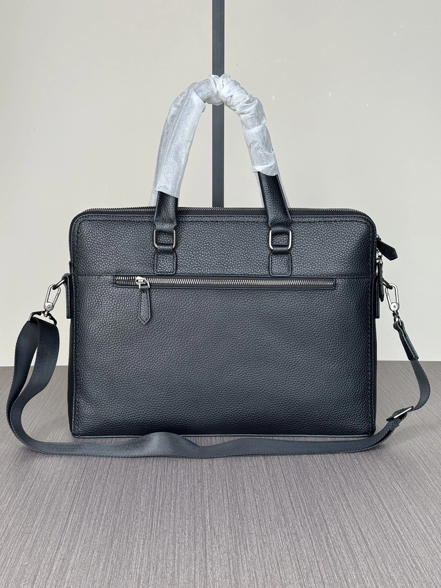 High accuracy Mens Prada Briefcases