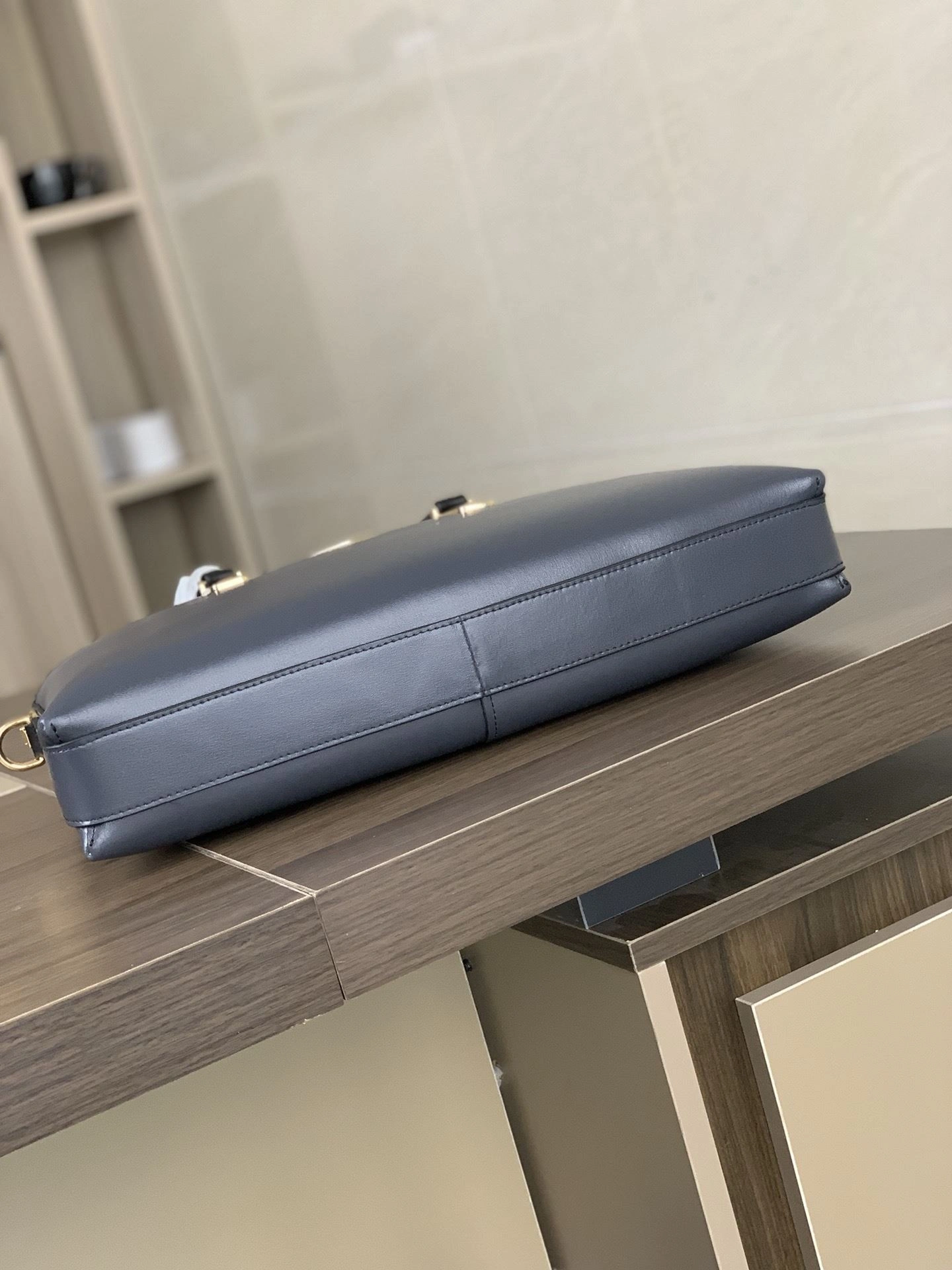 High accuracy Mens Prada Briefcases