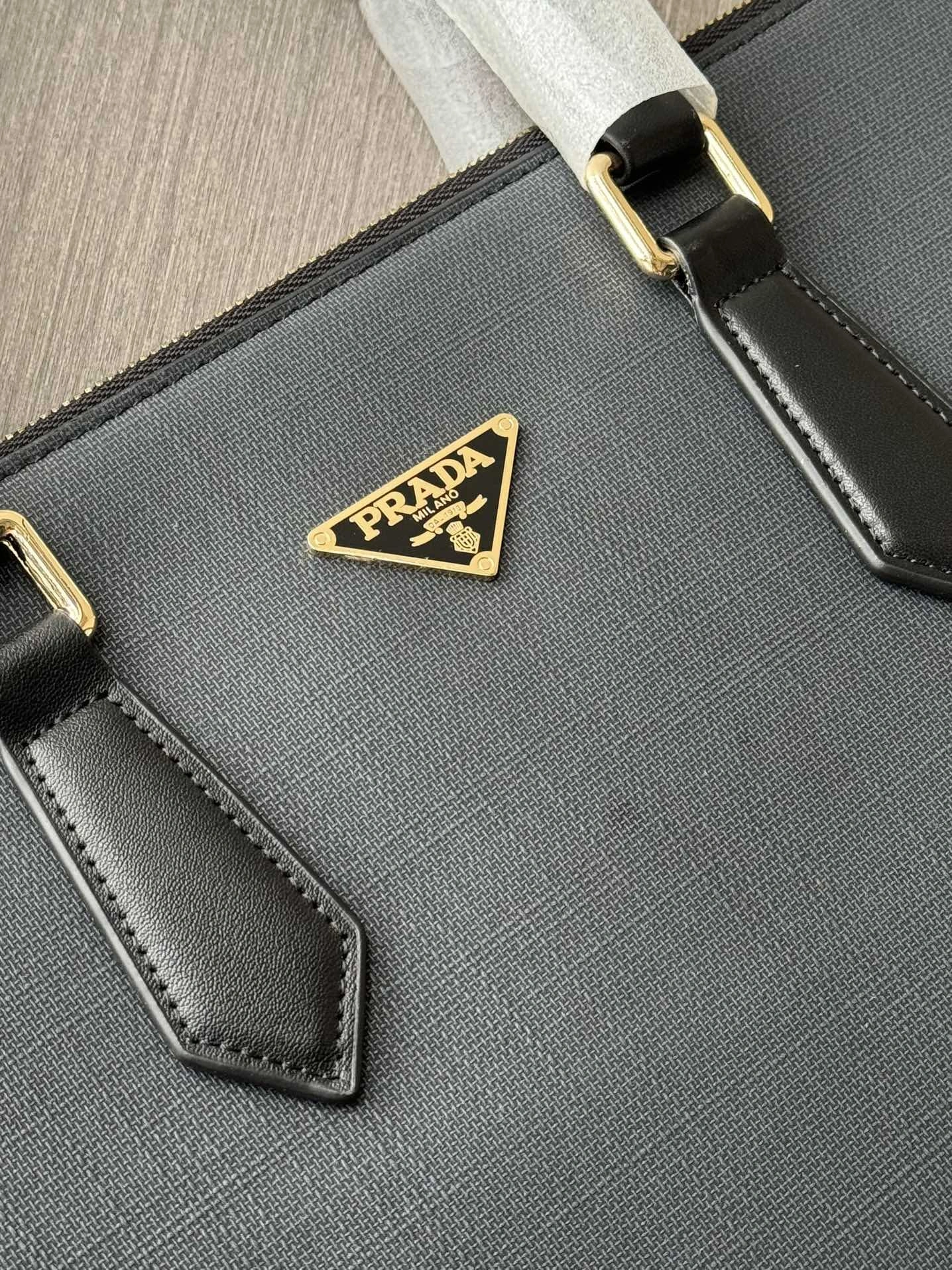 Exact replica Mens Prada Briefcases