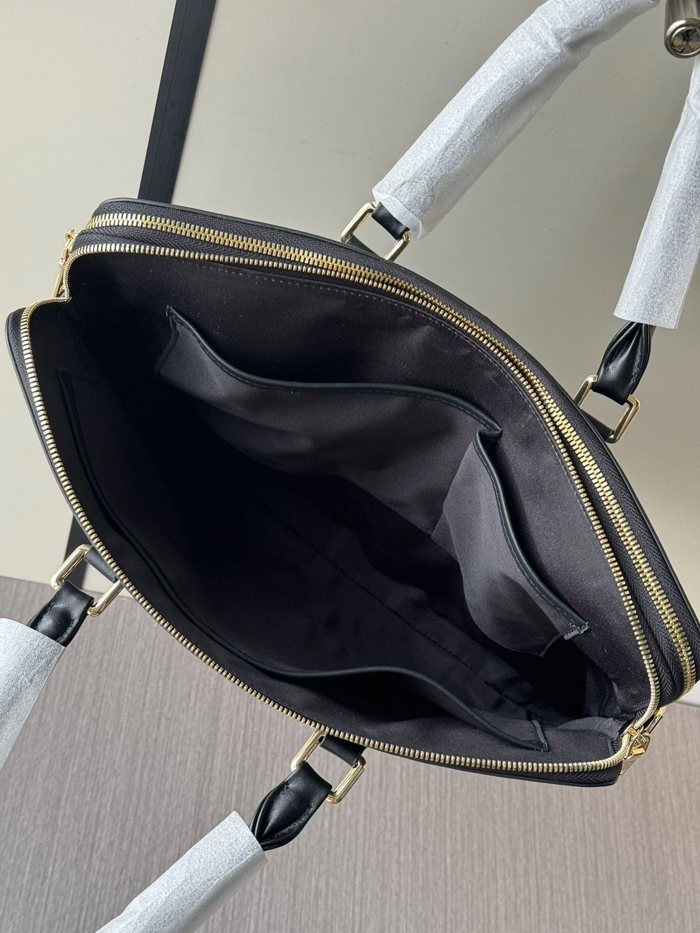 Exact replica Mens Prada Briefcases