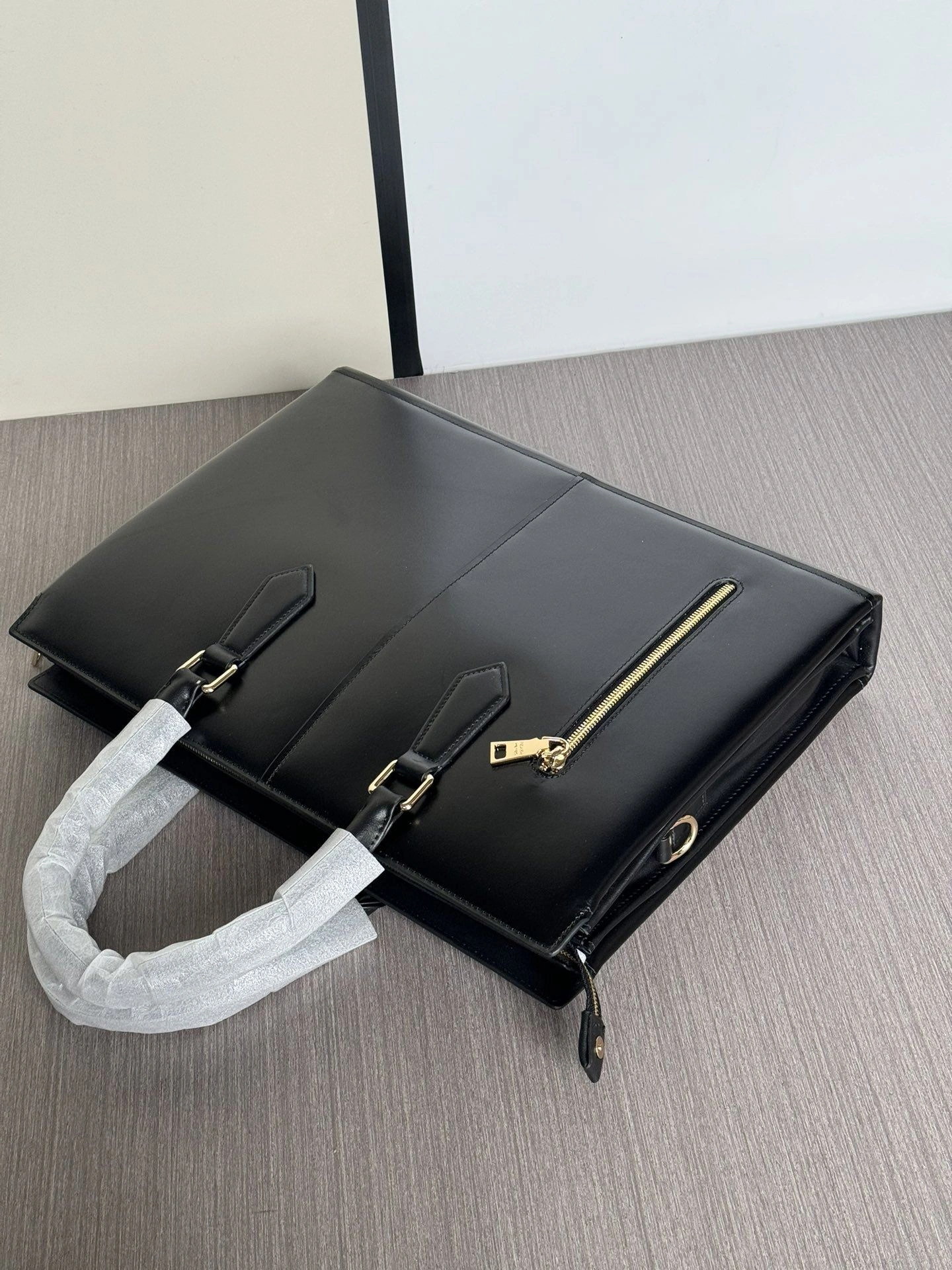 OEM Mens Prada Briefcases