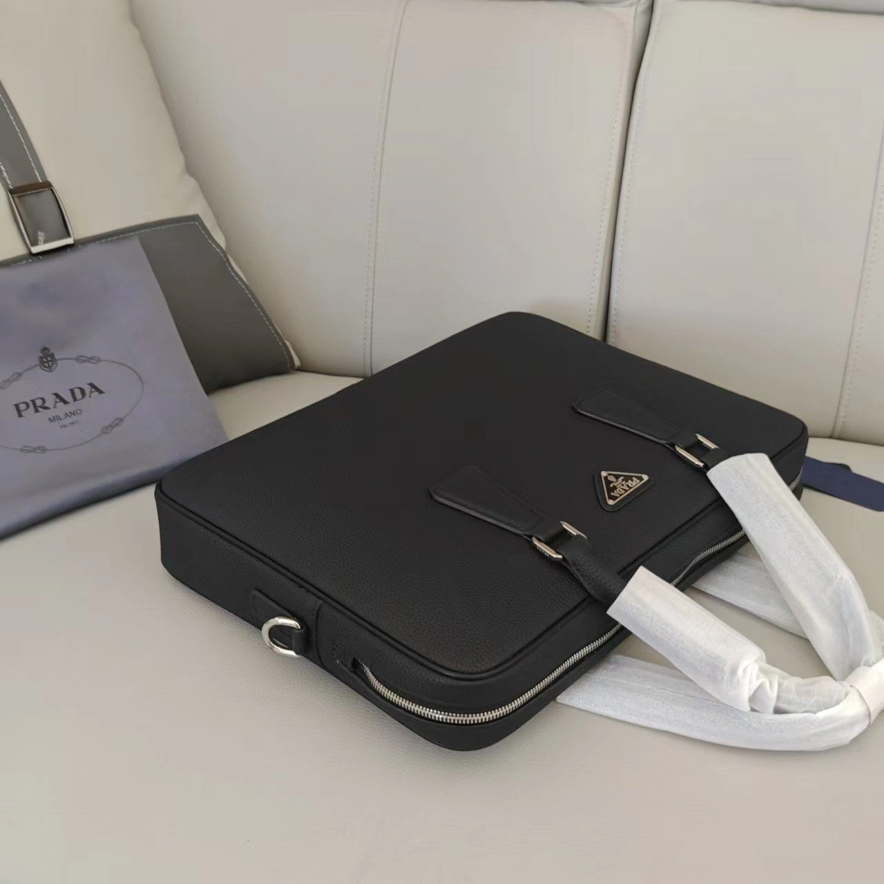 Bargain Mens Prada Briefcases