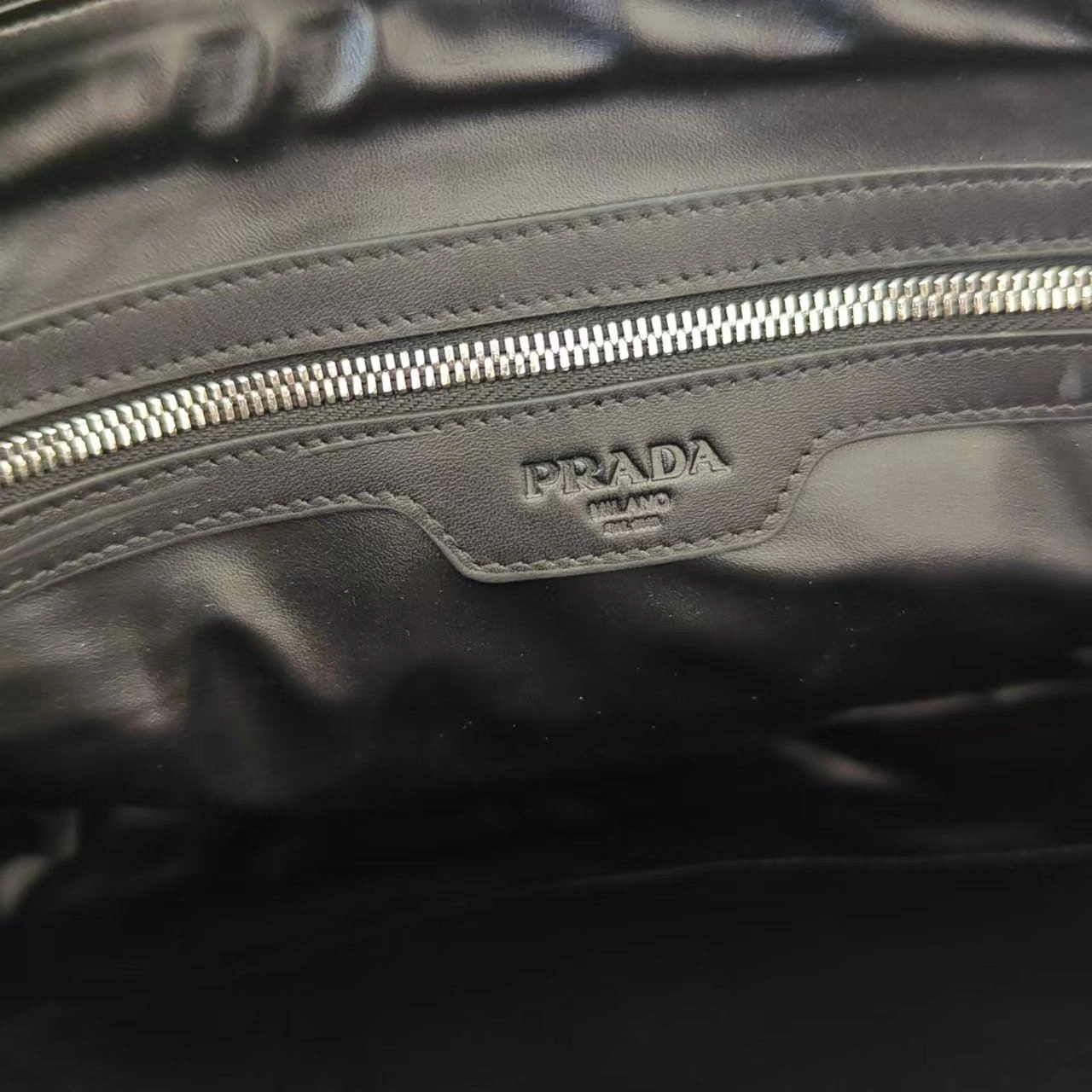 Discounted Mens Prada Briefcases