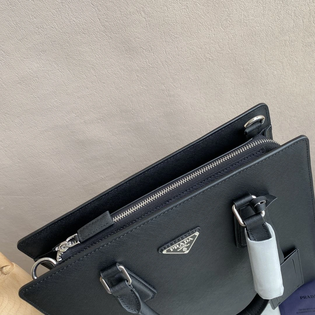 Budget-friendly Mens Prada Briefcases