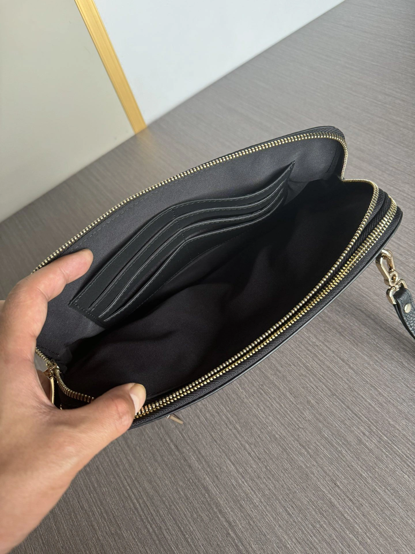 Factory-made Mens Prada Clutch Bags