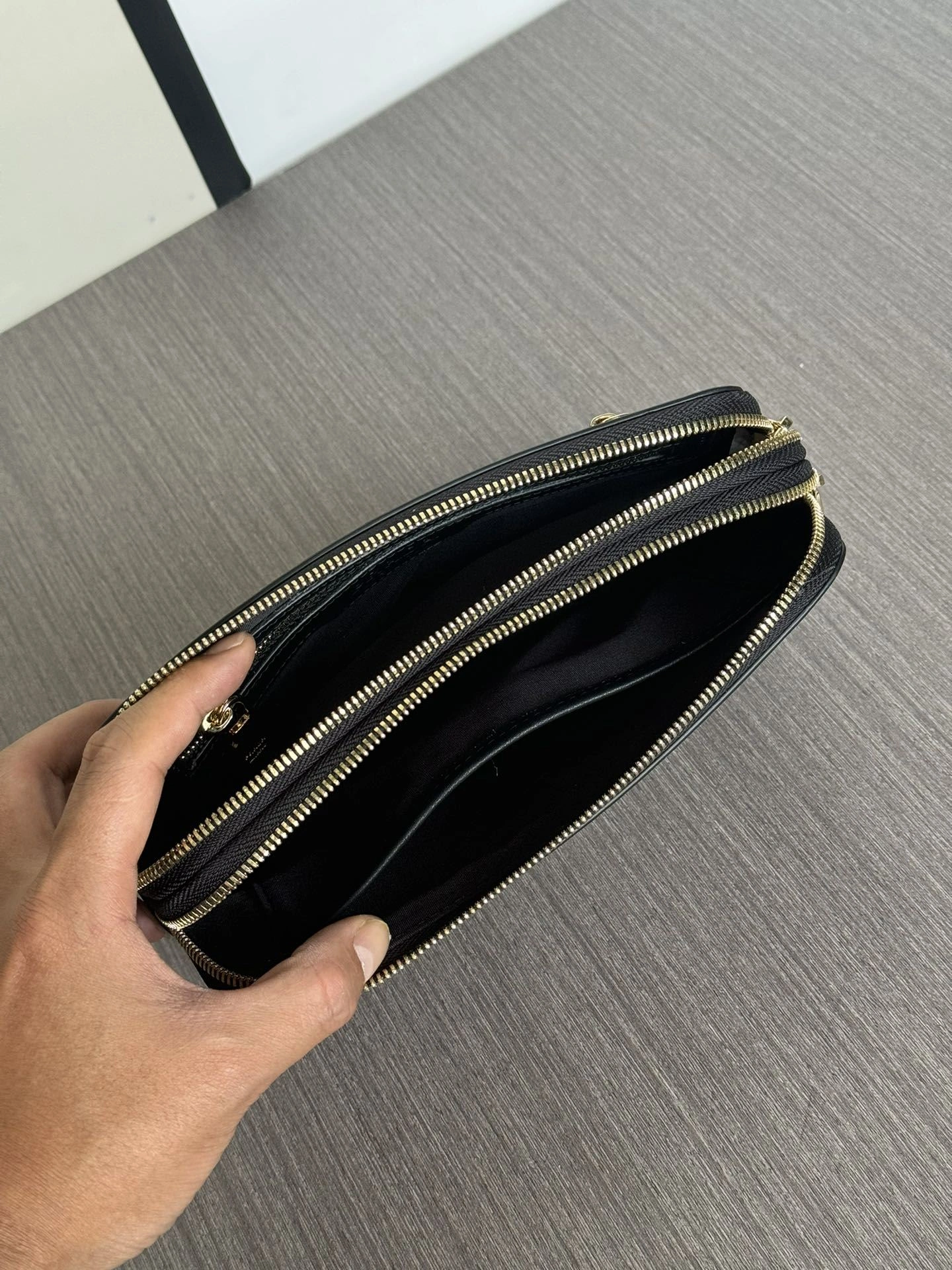 Discounted Mens Prada Clutch Bags