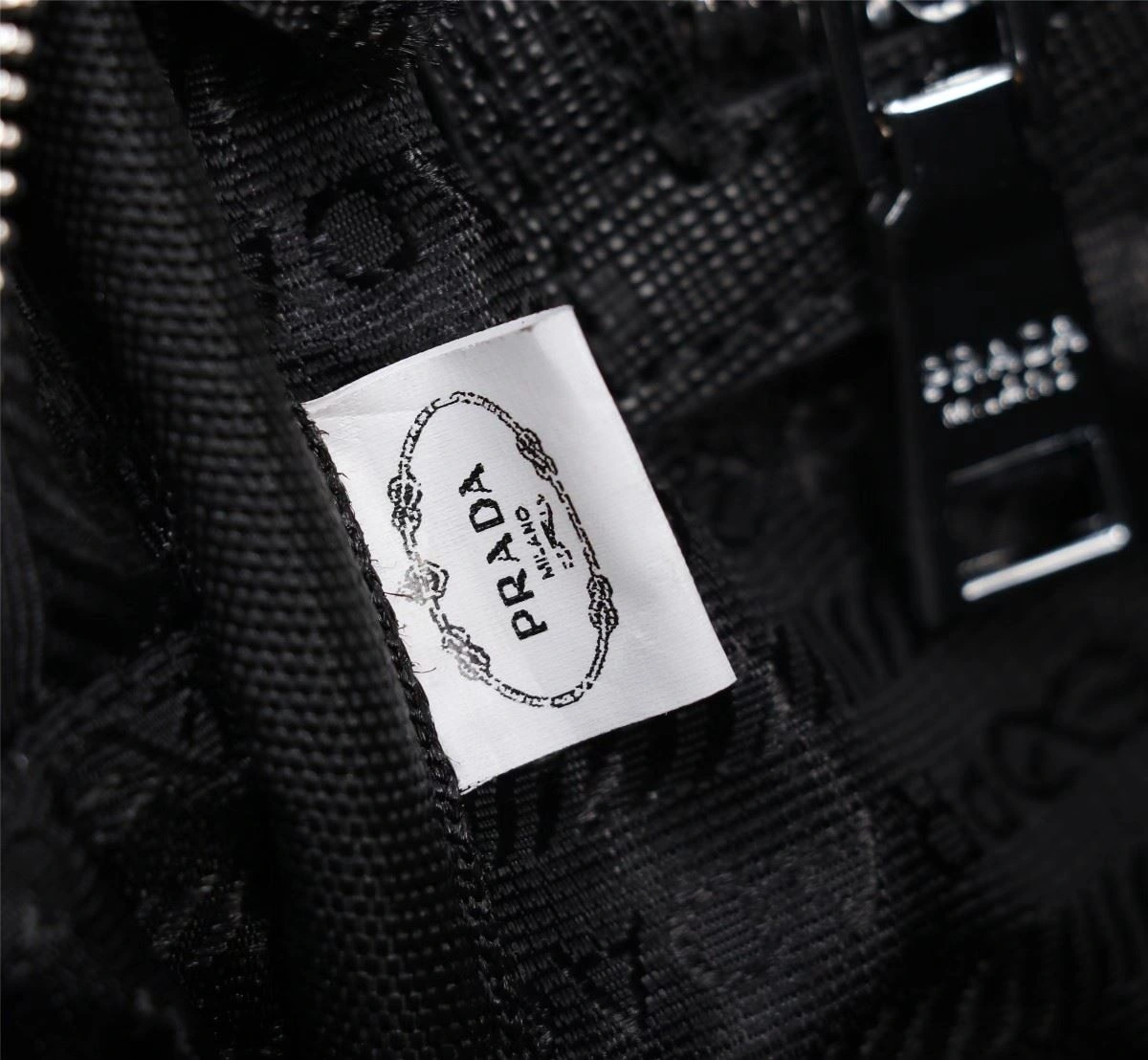 Low-cost Mens Prada Clutch Bags