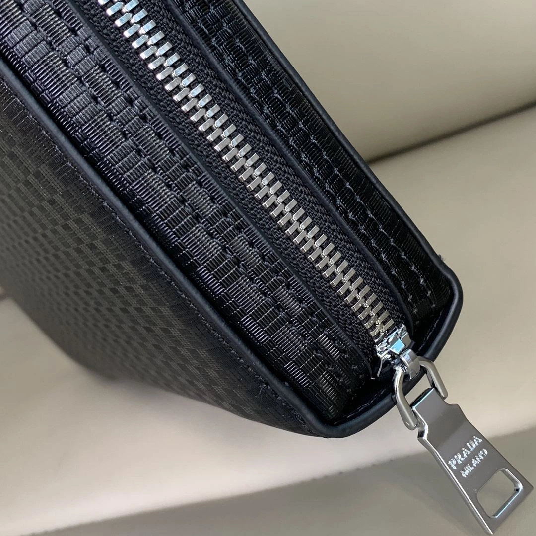 Factory-made Mens Prada Clutch Bags
