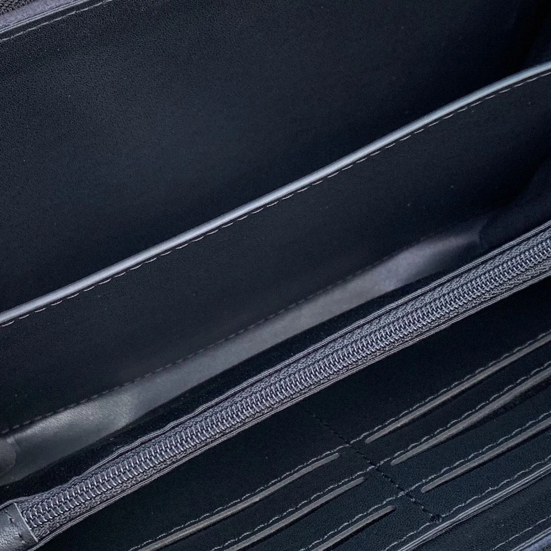 Factory-made Mens Prada Clutch Bags