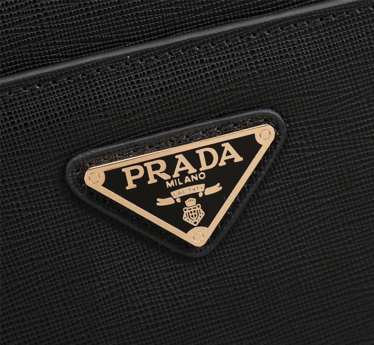 Low-cost Mens Prada Clutch Bags