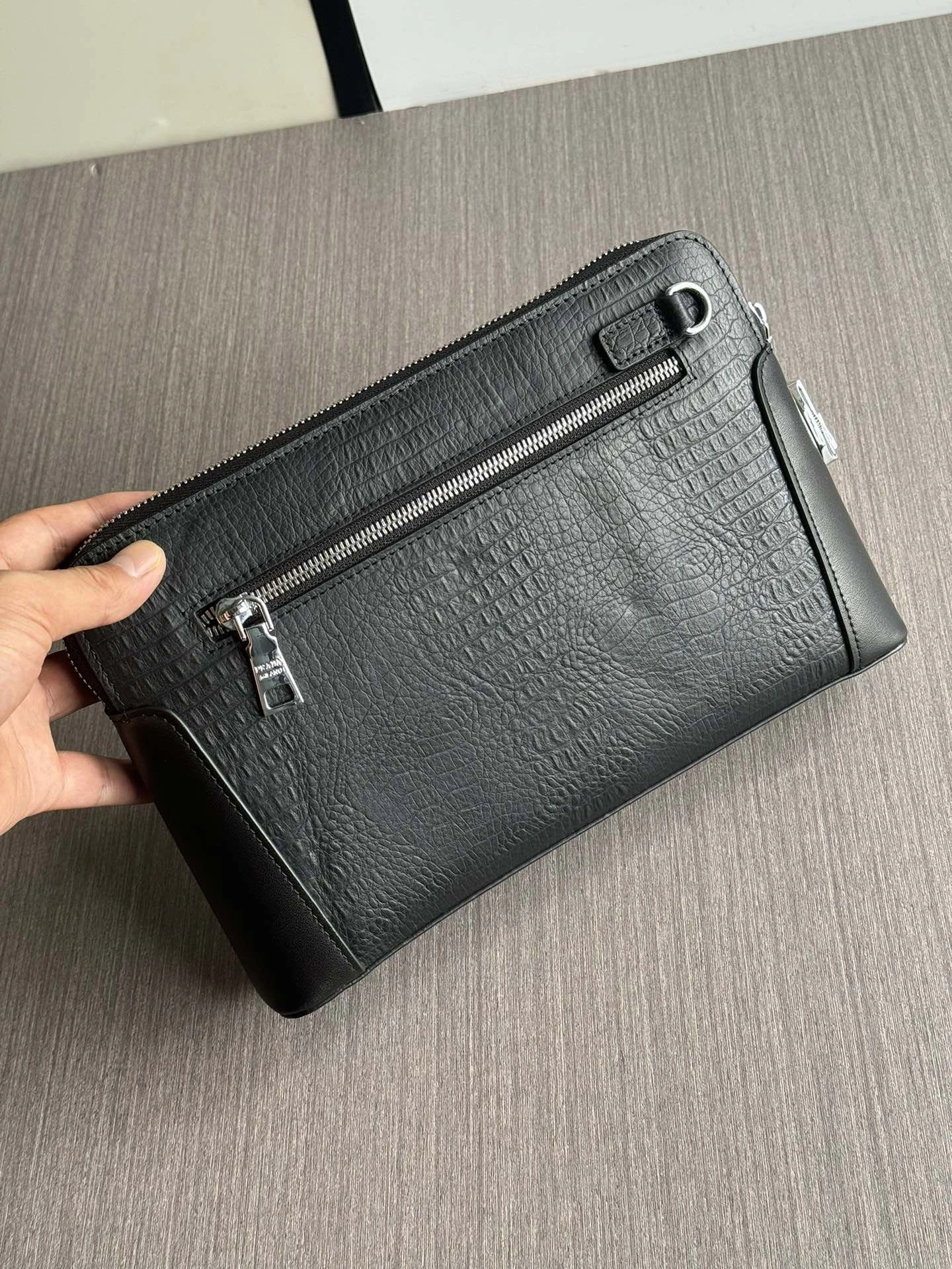 Bargain Mens Prada Clutch Bags