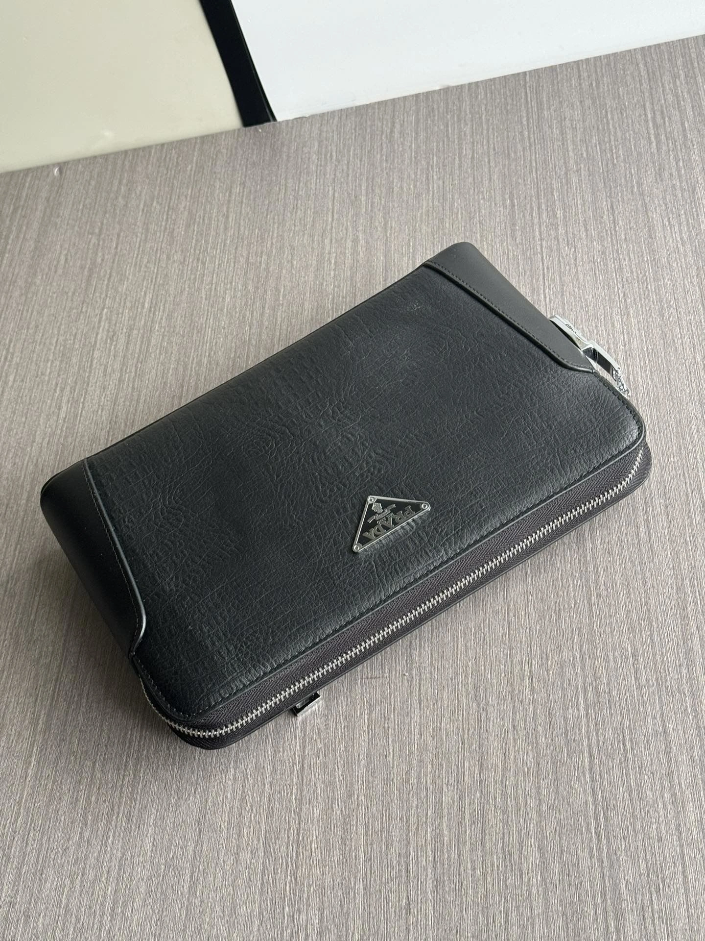 Bargain Mens Prada Clutch Bags