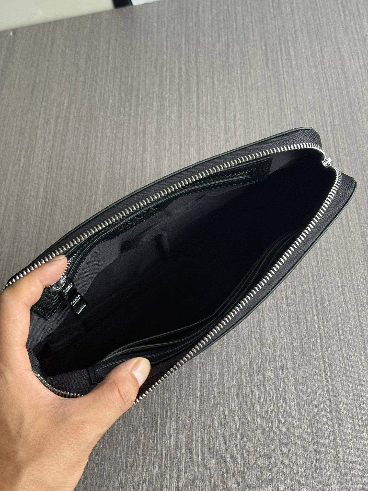 Bargain Mens Prada Clutch Bags
