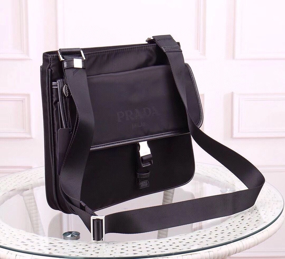 Reasonably priced Mens Prada Satchel Bags