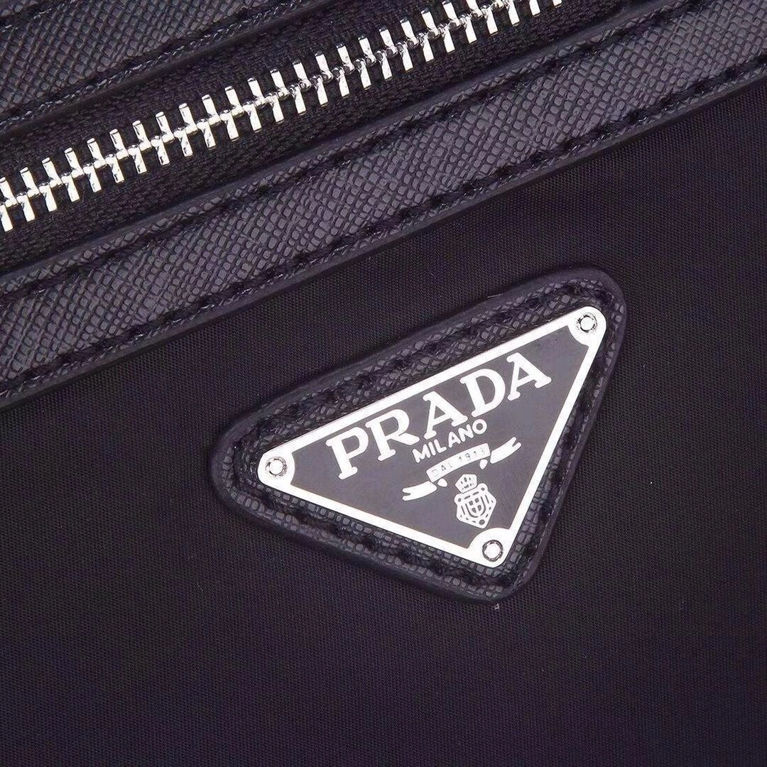 Reasonably priced Mens Prada Satchel Bags