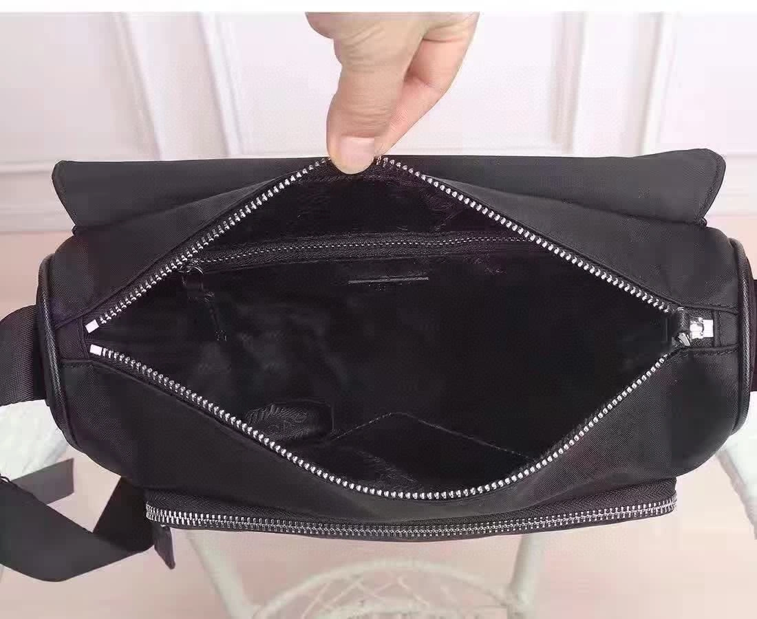 Factory-made Mens Prada Satchel Bags