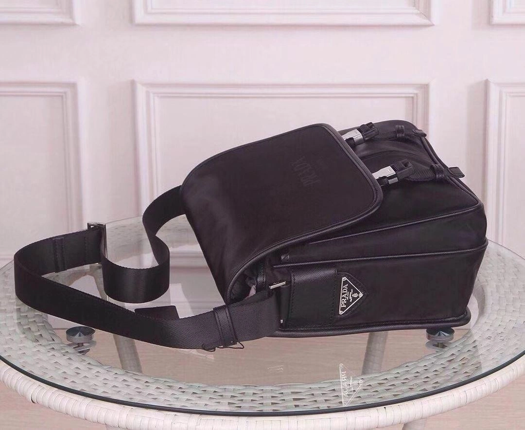 Exact replica Mens Prada Satchel Bags