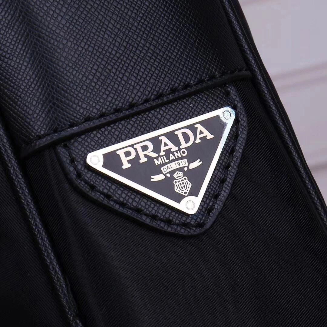 Factory-made Mens Prada Satchel Bags