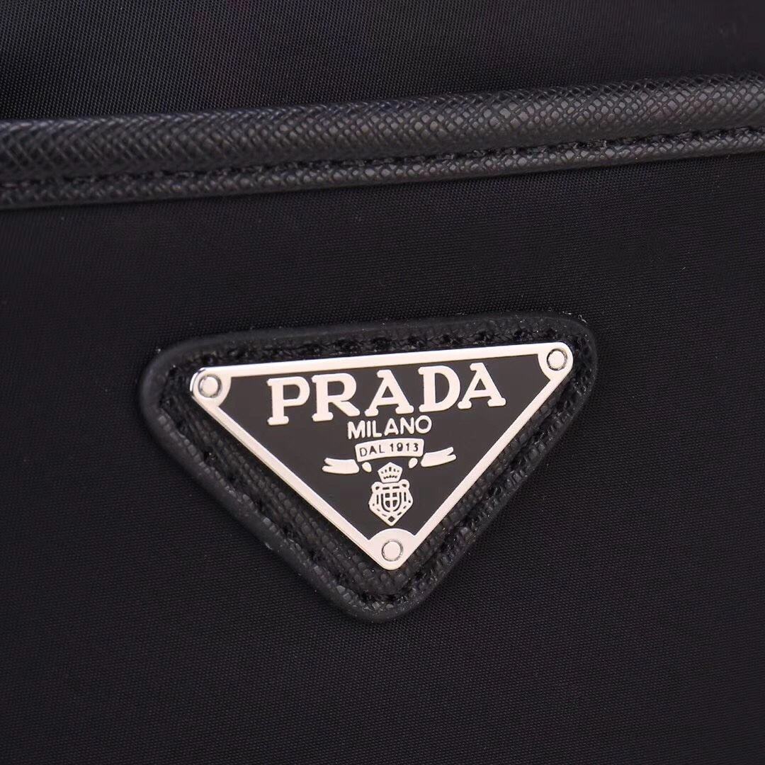 Inexpensive Mens Prada Satchel Bags