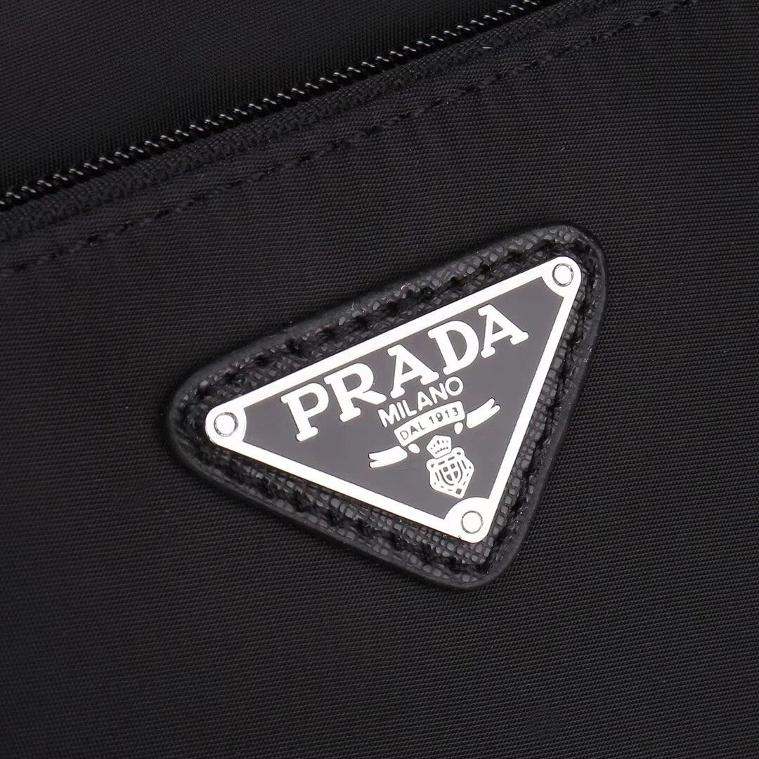 Inexpensive Mens Prada Satchel Bags