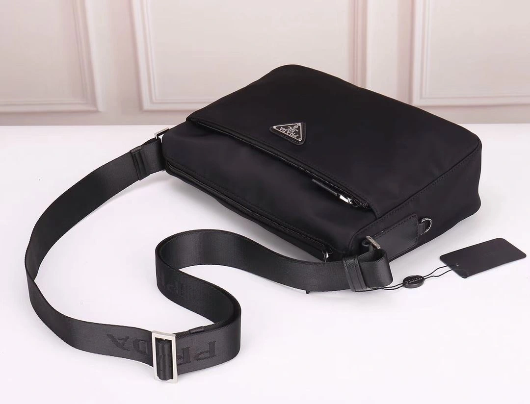 Inexpensive Mens Prada Satchel Bags