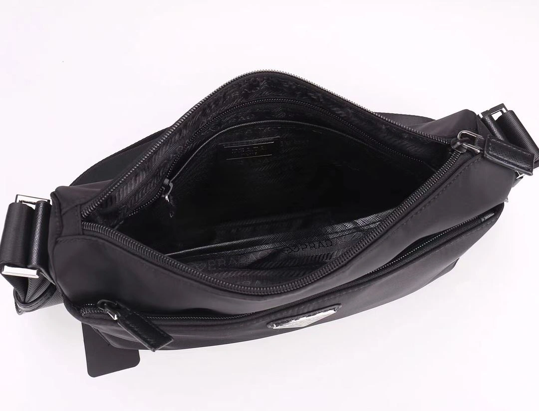 Inexpensive Mens Prada Satchel Bags