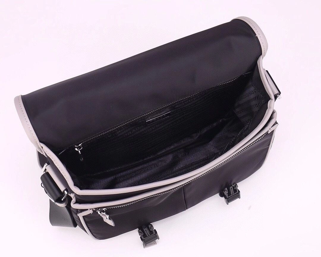 Discounted Mens Prada Satchel Bags