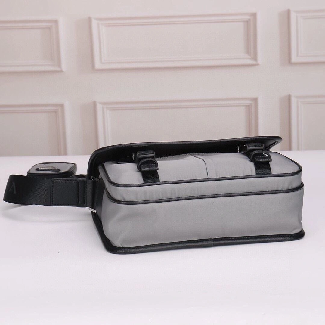 Accurate model Mens Prada Satchel Bags