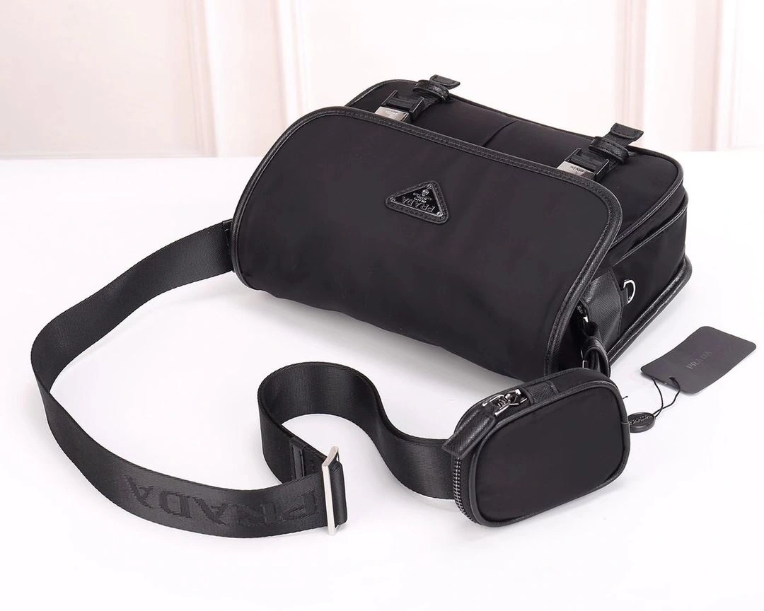 Bargain Mens Prada Satchel Bags