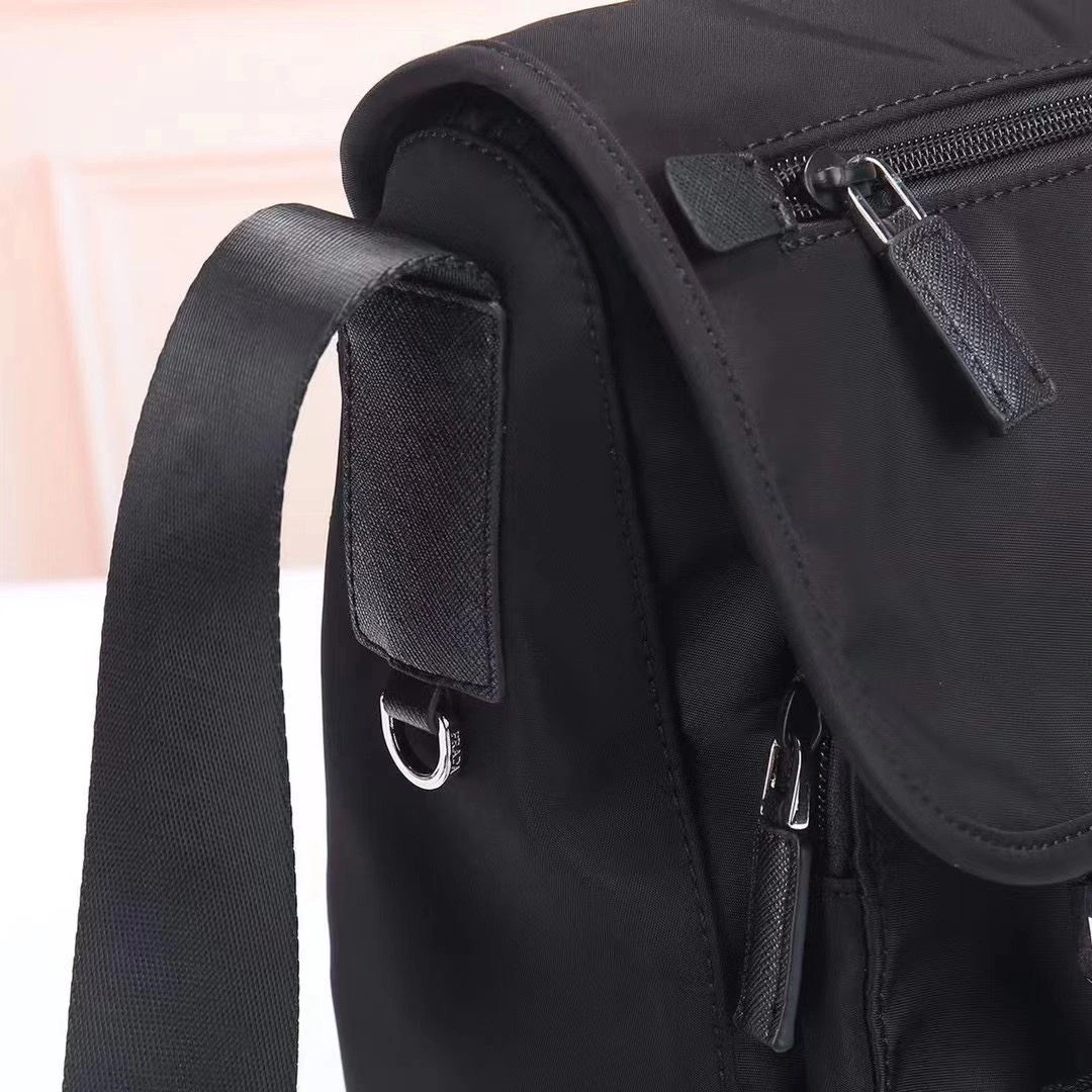 Inexpensive Mens Prada Satchel Bags