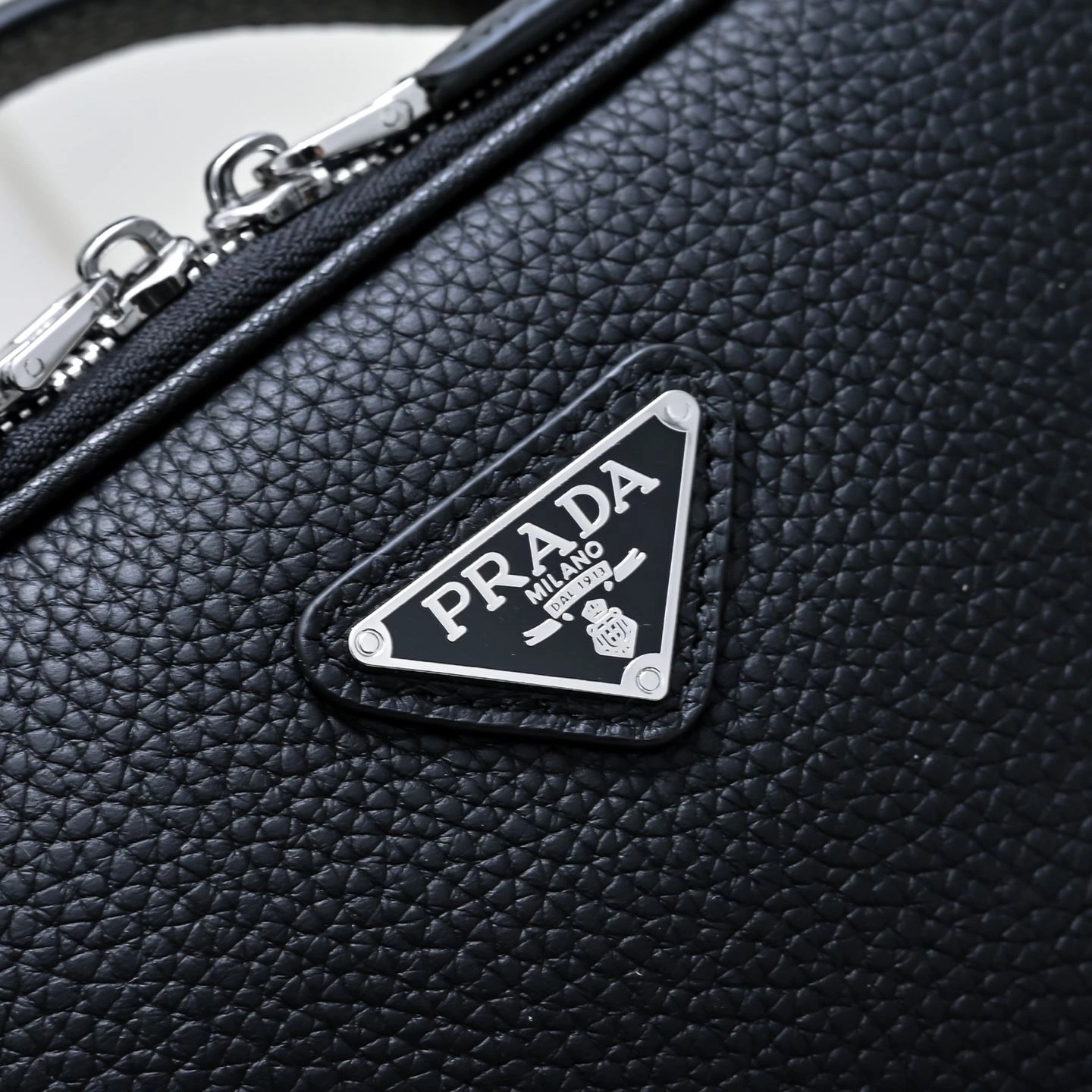 Discounted Mens Prada Satchel Bags