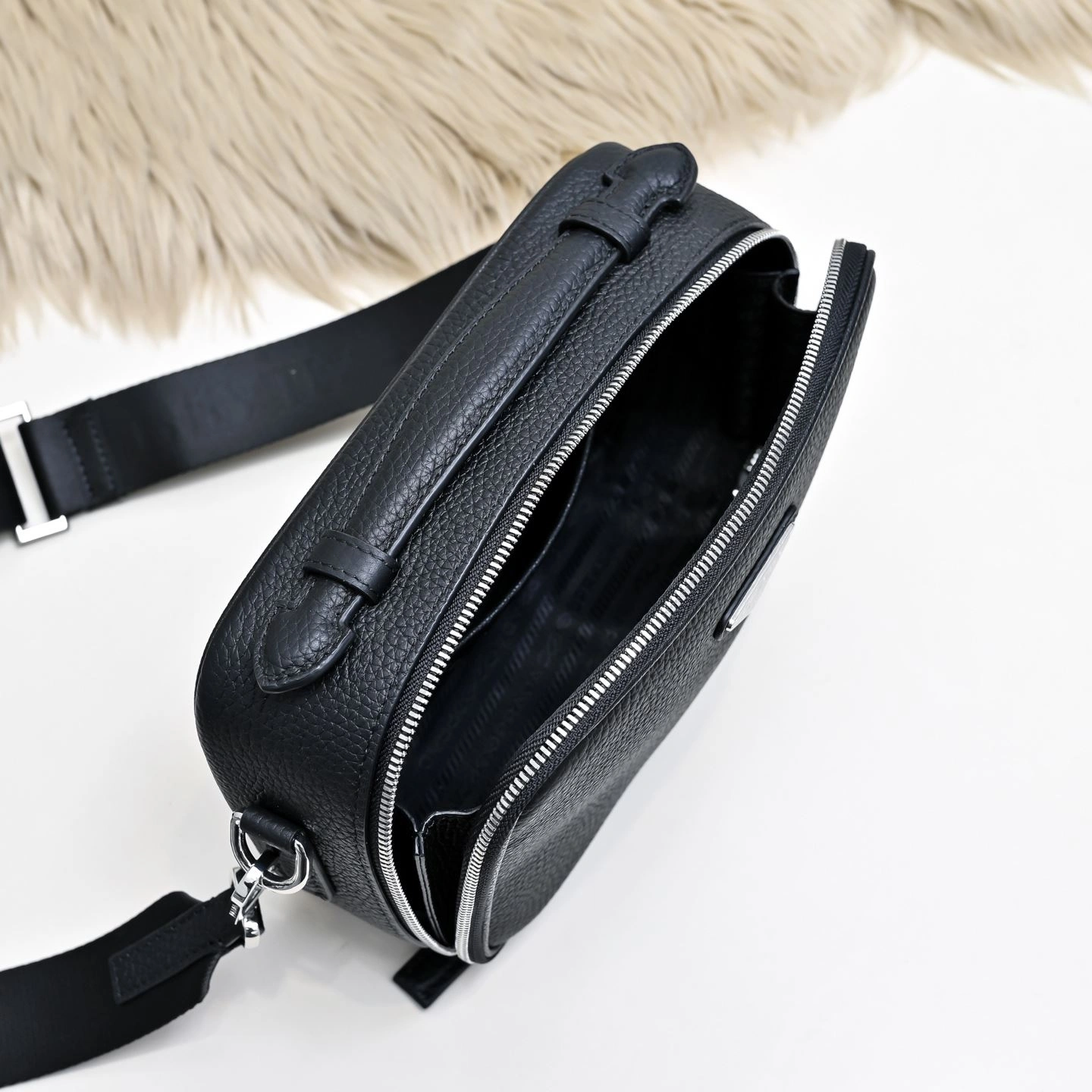 Discounted Mens Prada Satchel Bags