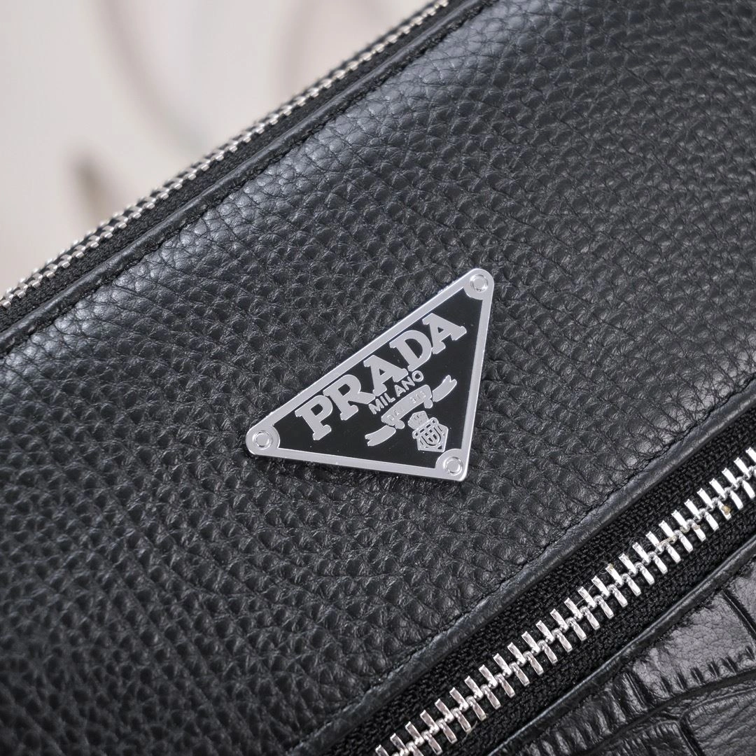 High accuracy Mens Prada Satchel Bags