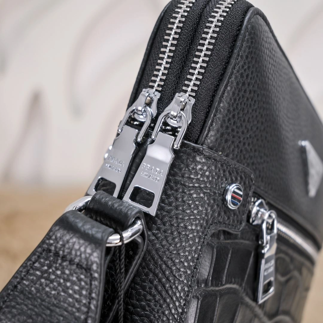 High accuracy Mens Prada Satchel Bags
