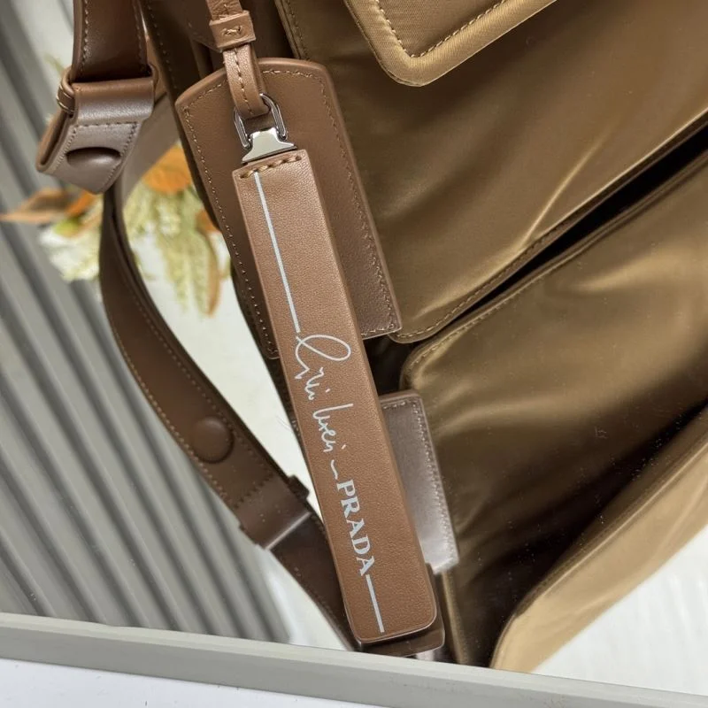 High accuracy Mens Prada Satchel Bags