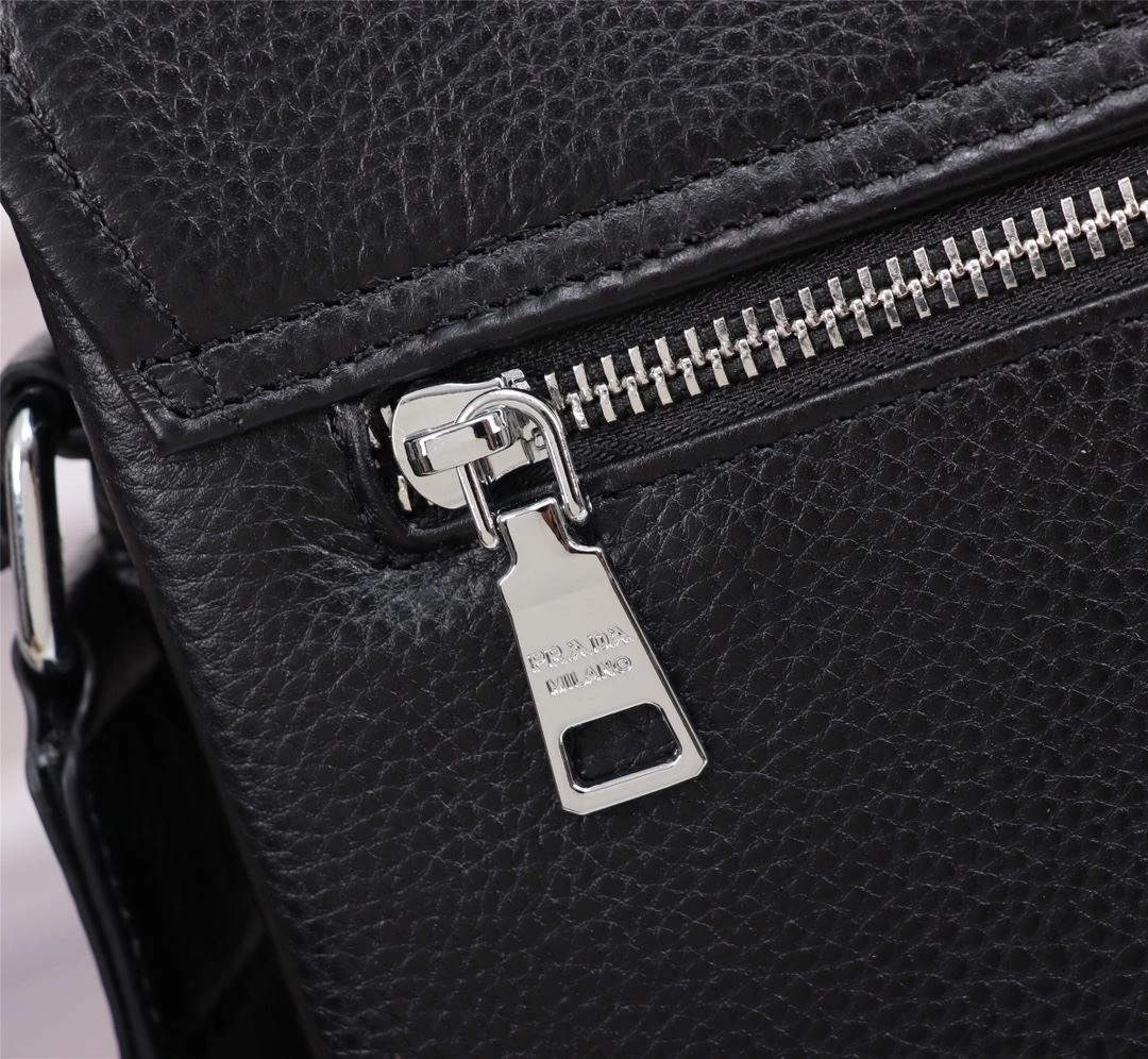 Indistinguishable Mens Prada Satchel Bags