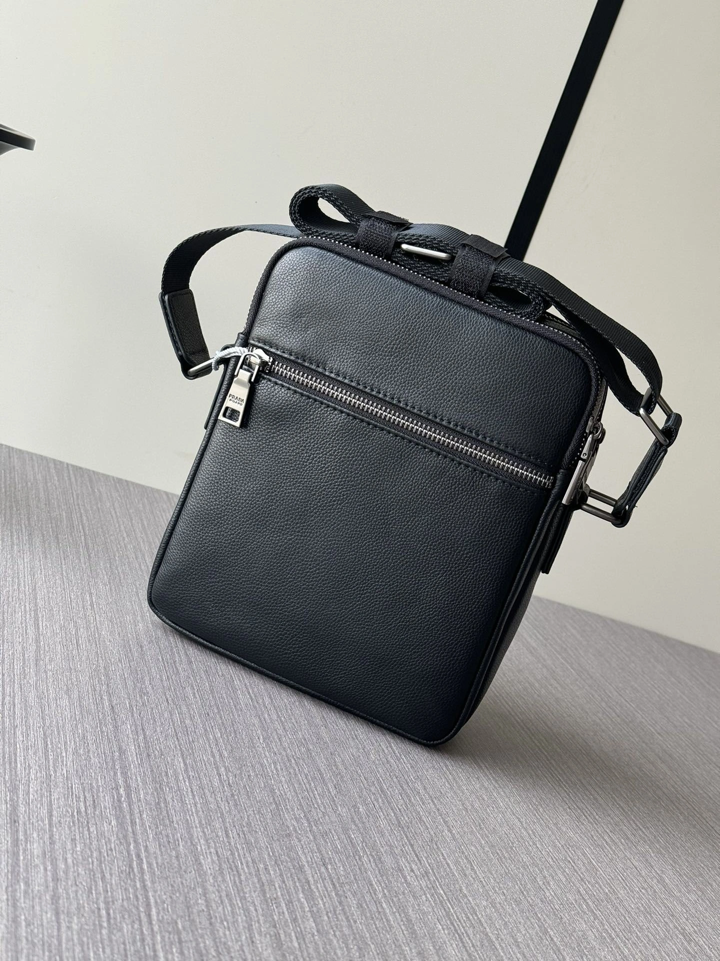 Discounted Mens Prada Satchel Bags