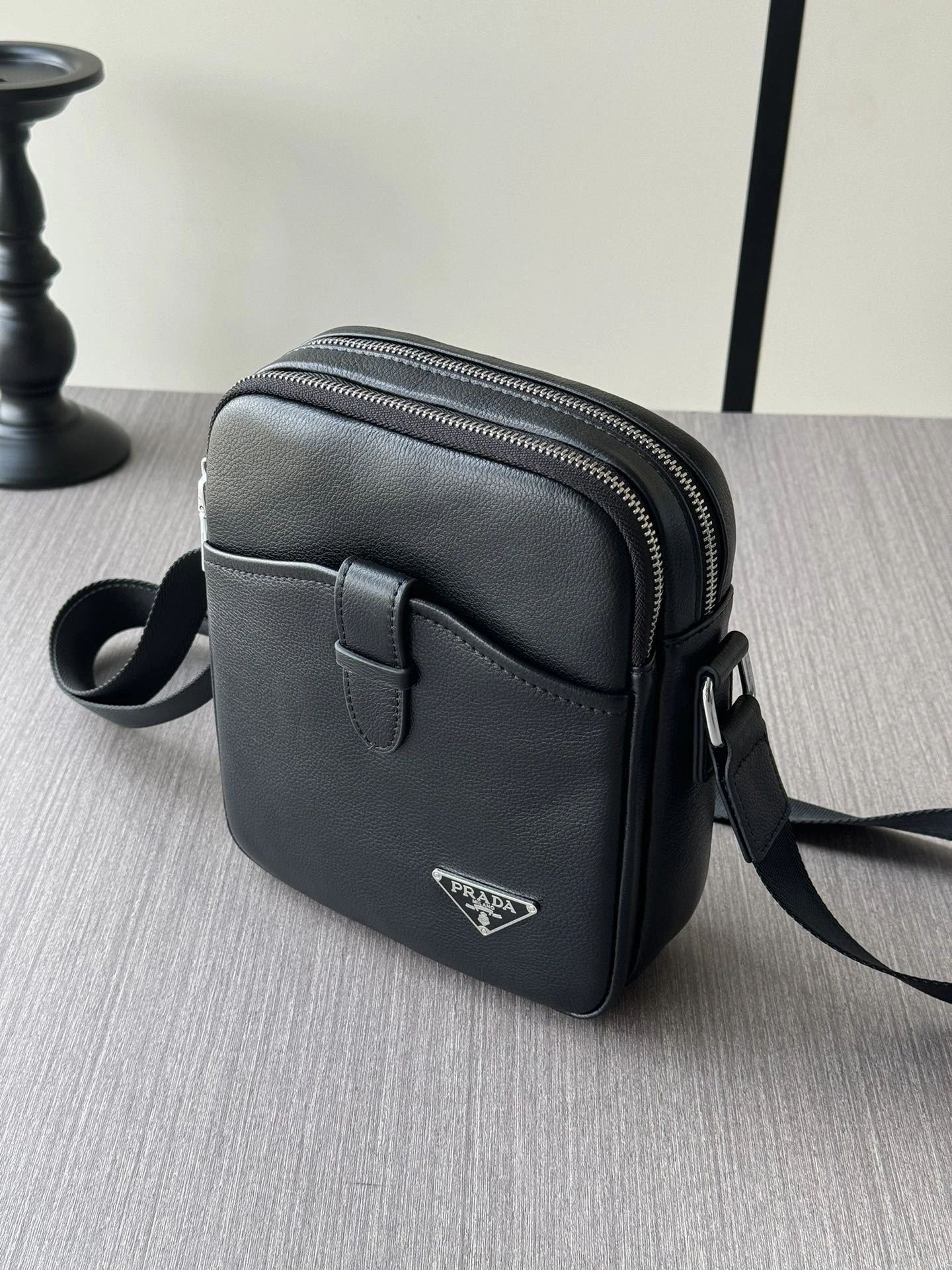 Accurate model Mens Prada Satchel Bags