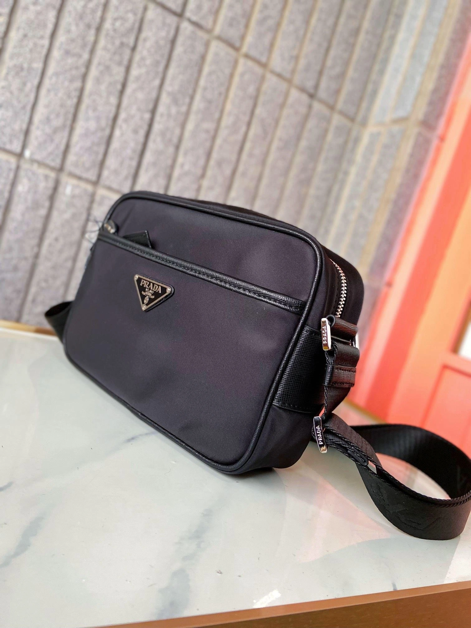 High accuracy Mens Prada Satchel Bags
