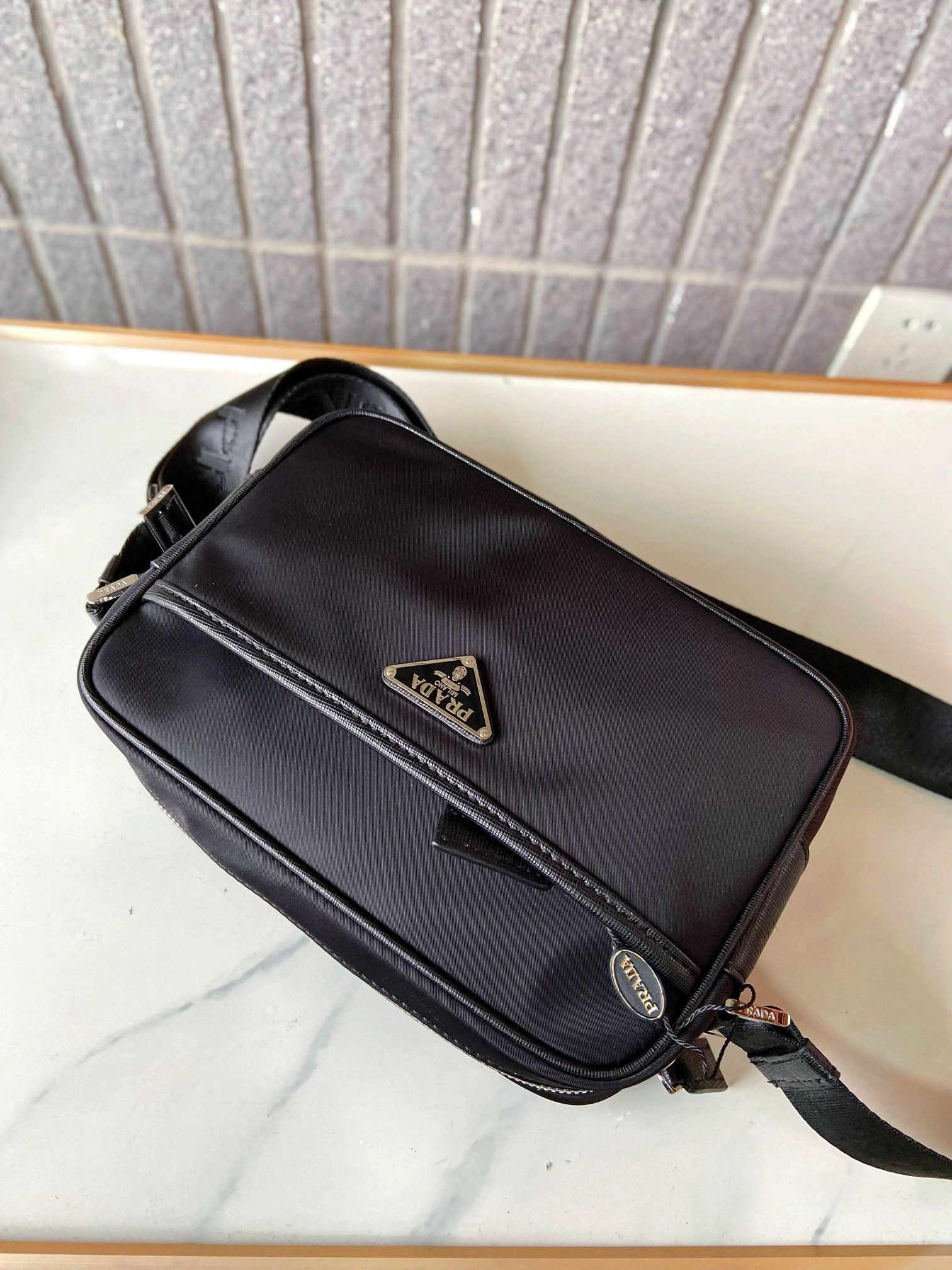 High accuracy Mens Prada Satchel Bags