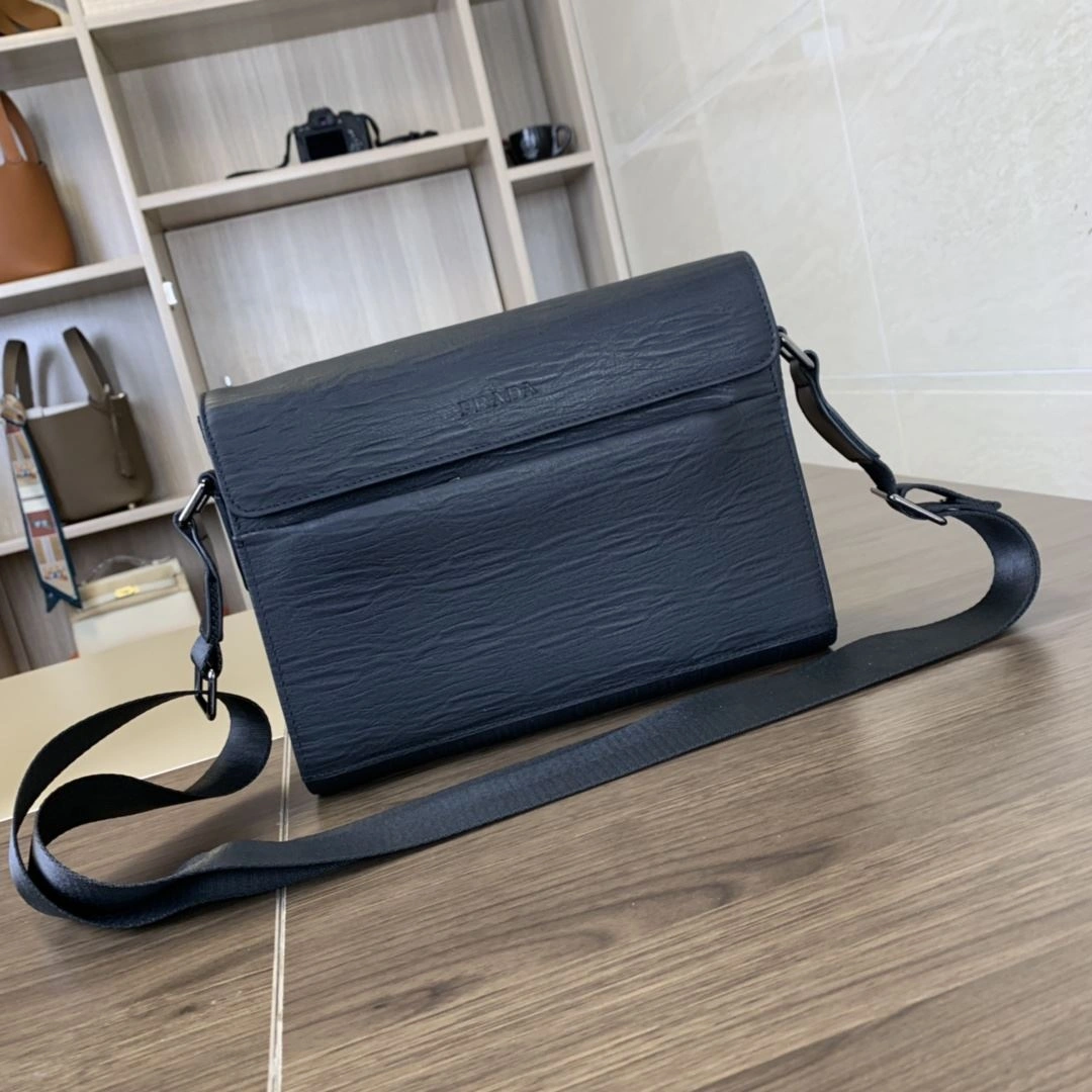 Top mirror Mens Prada Satchel Bags