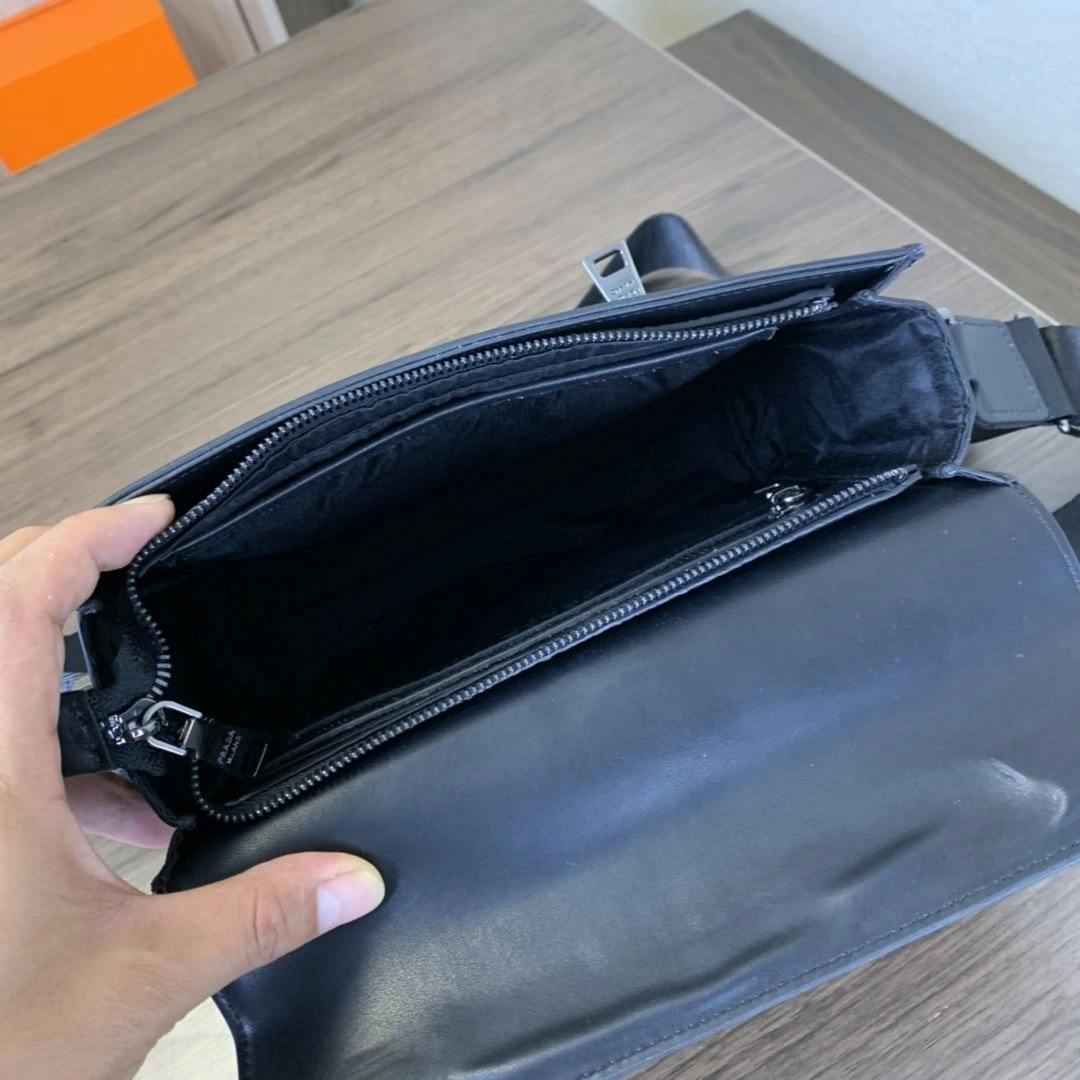 Top mirror Mens Prada Satchel Bags