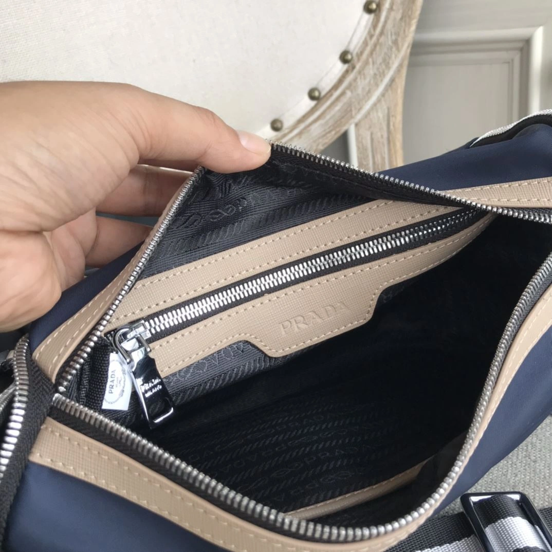 High accuracy Mens Prada Satchel Bags