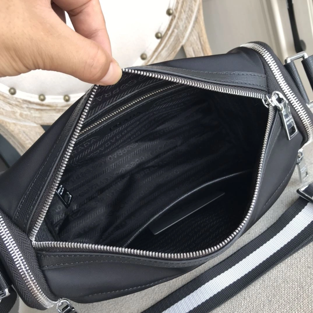 Inexpensive Mens Prada Satchel Bags